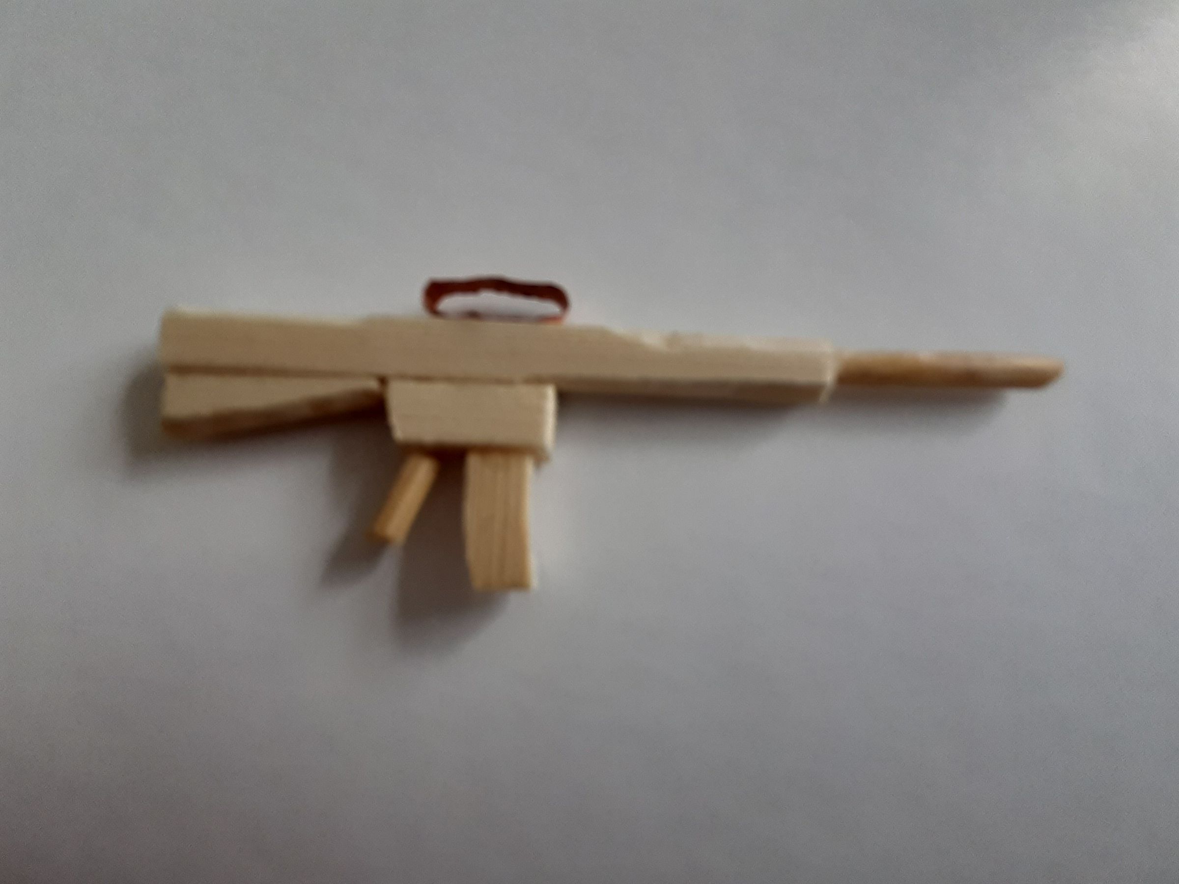 Small Wooden Guns (using Ample Adhesive) : 4 Steps - Instructables