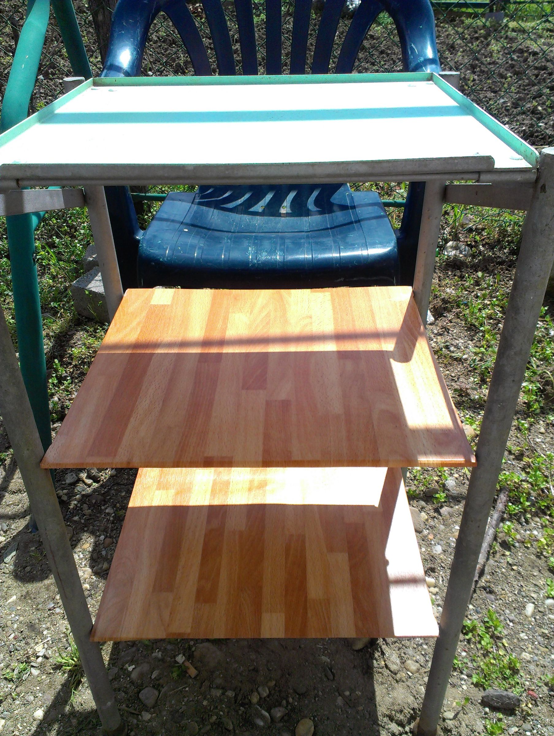 Giving New Look to Old Metal Shelf : 6 Steps - Instructables