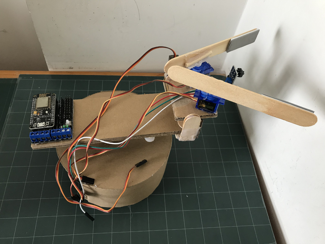 Simple Product Sorting System With Raspberry Pi and Arduino : 5 Steps ...