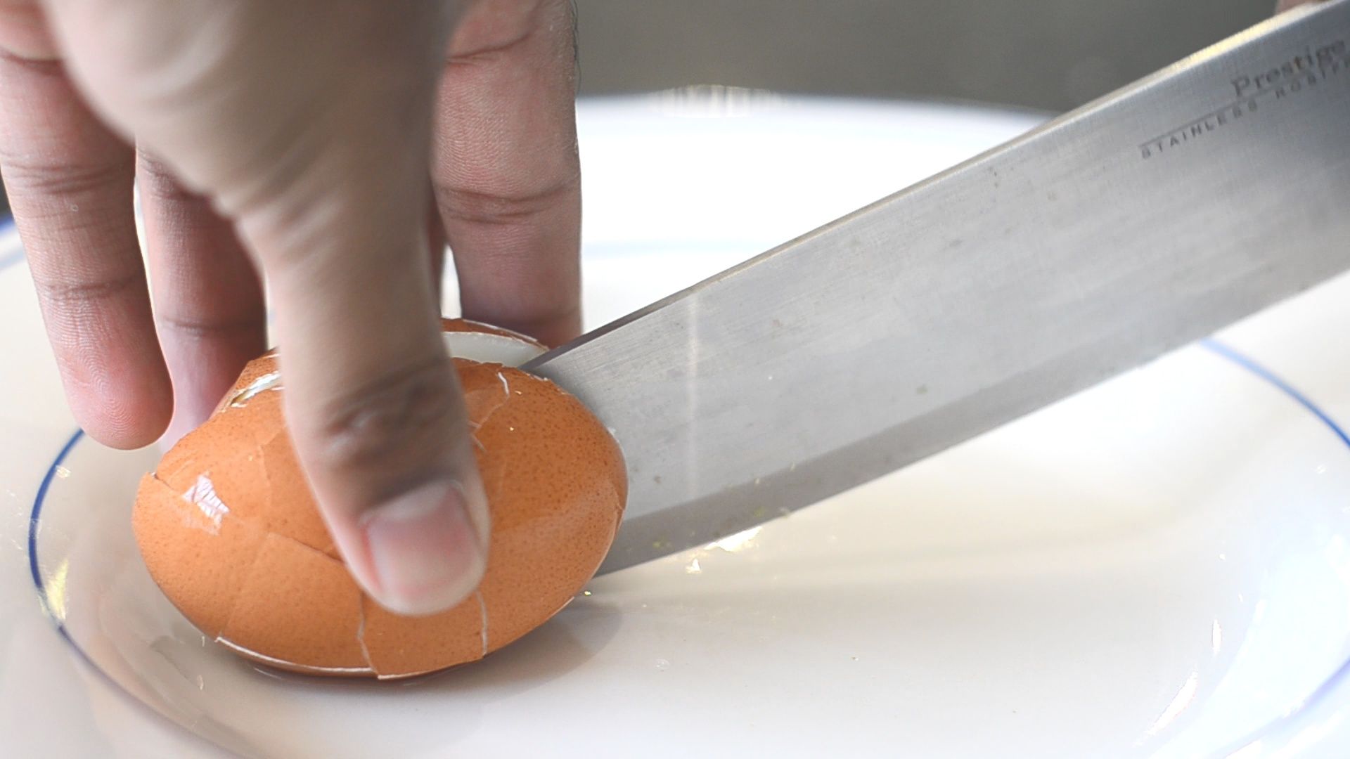 3 Useful Egg Tricks : 4 Steps (with Pictures) - Instructables