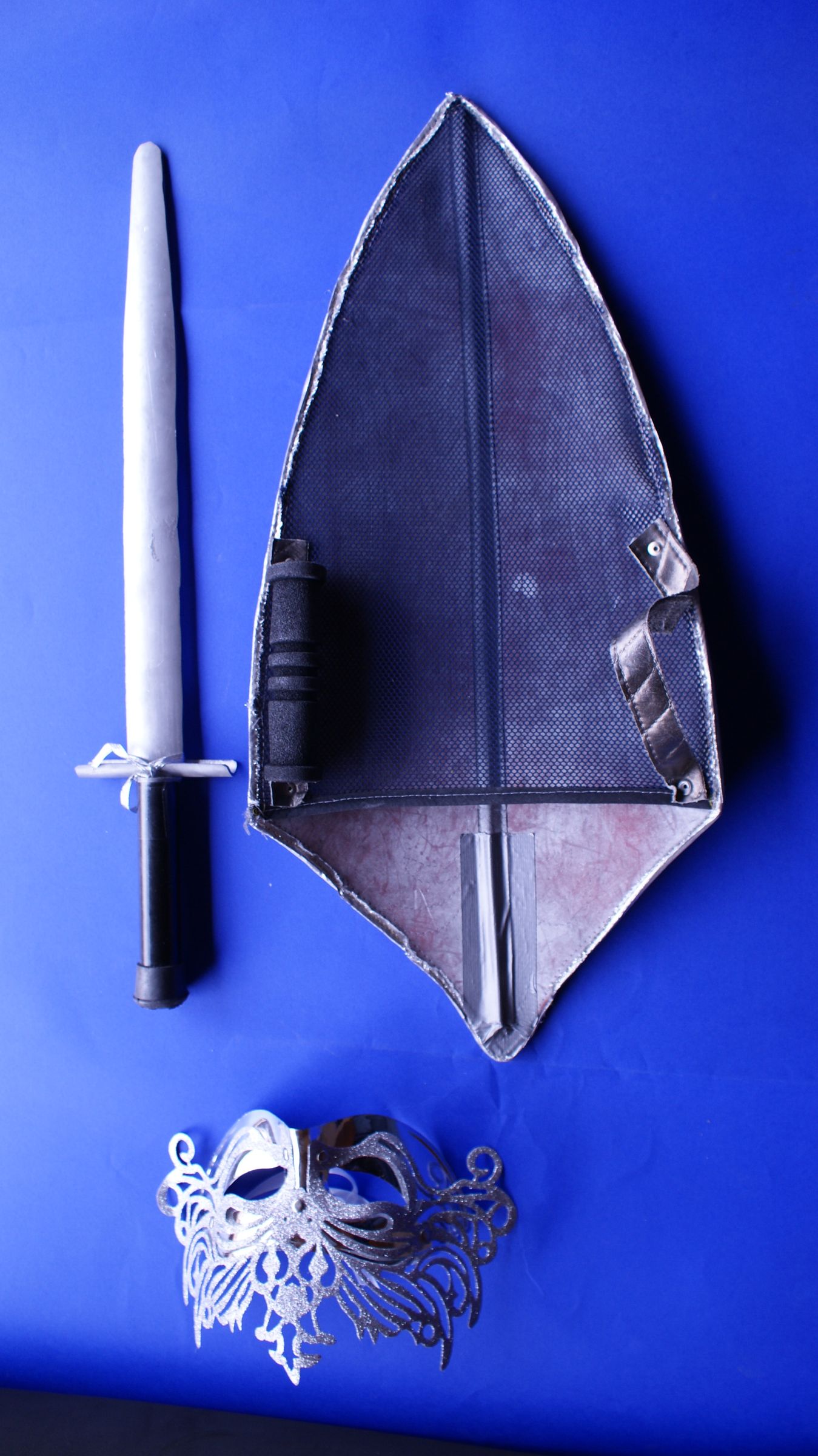 Alice in Wonderland Costume - Armor Medieval : 6 Steps (with Pictures ...
