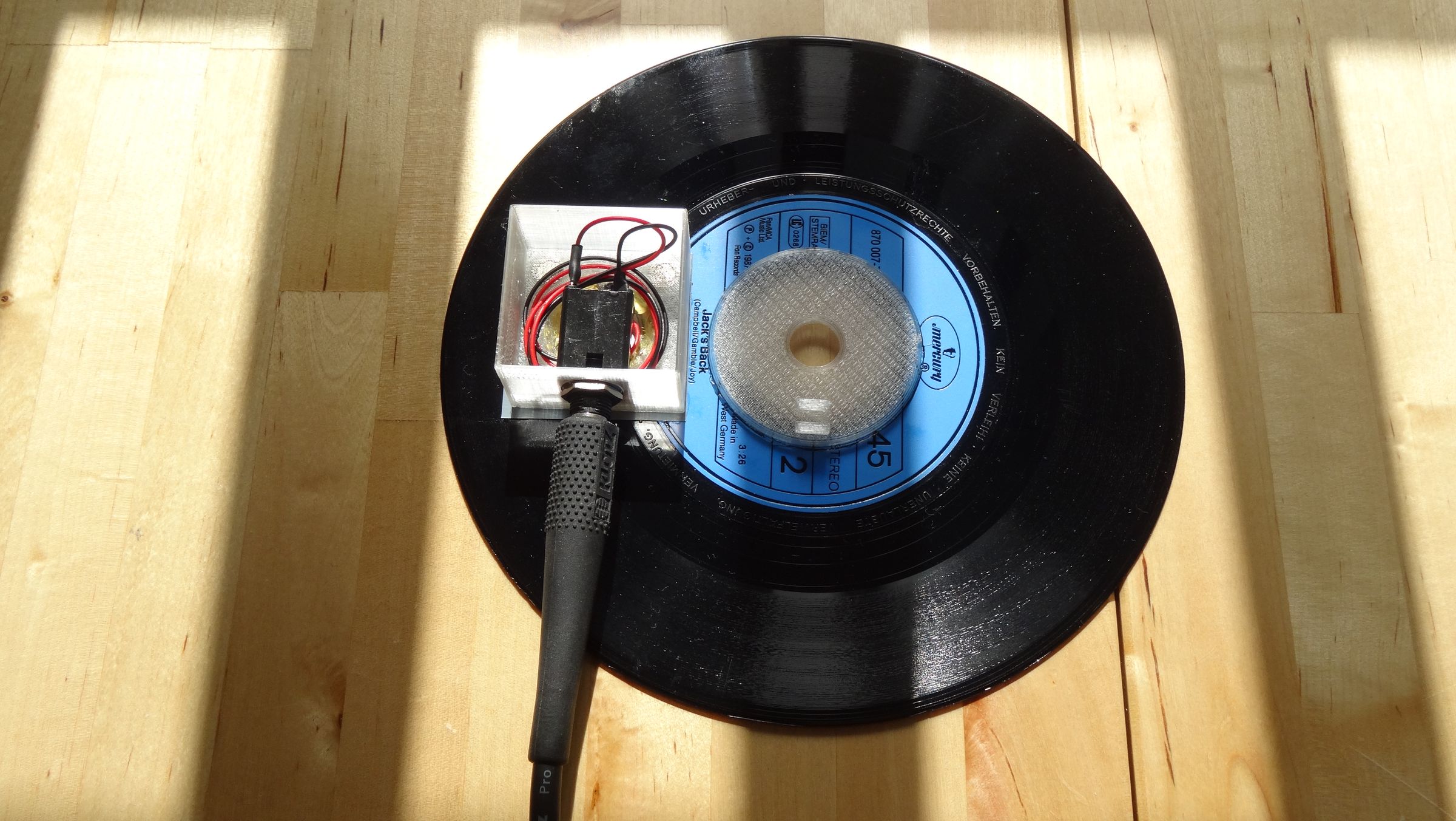 DIY Vinyl Pad - How to Make Sound With a Vinyl Pad and Piezoelectric ...