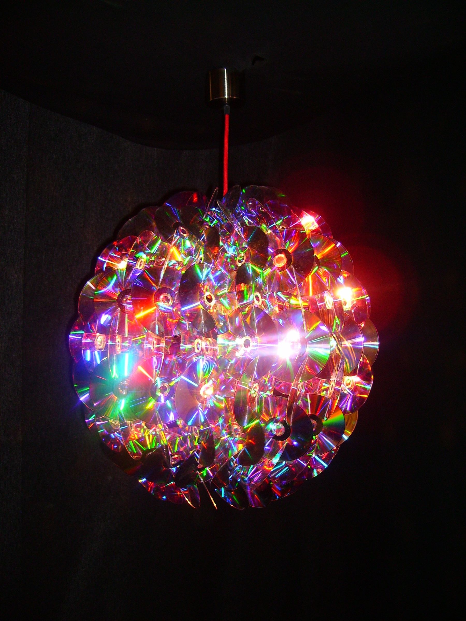 CD Light Reflector : 3 Steps - Instructables