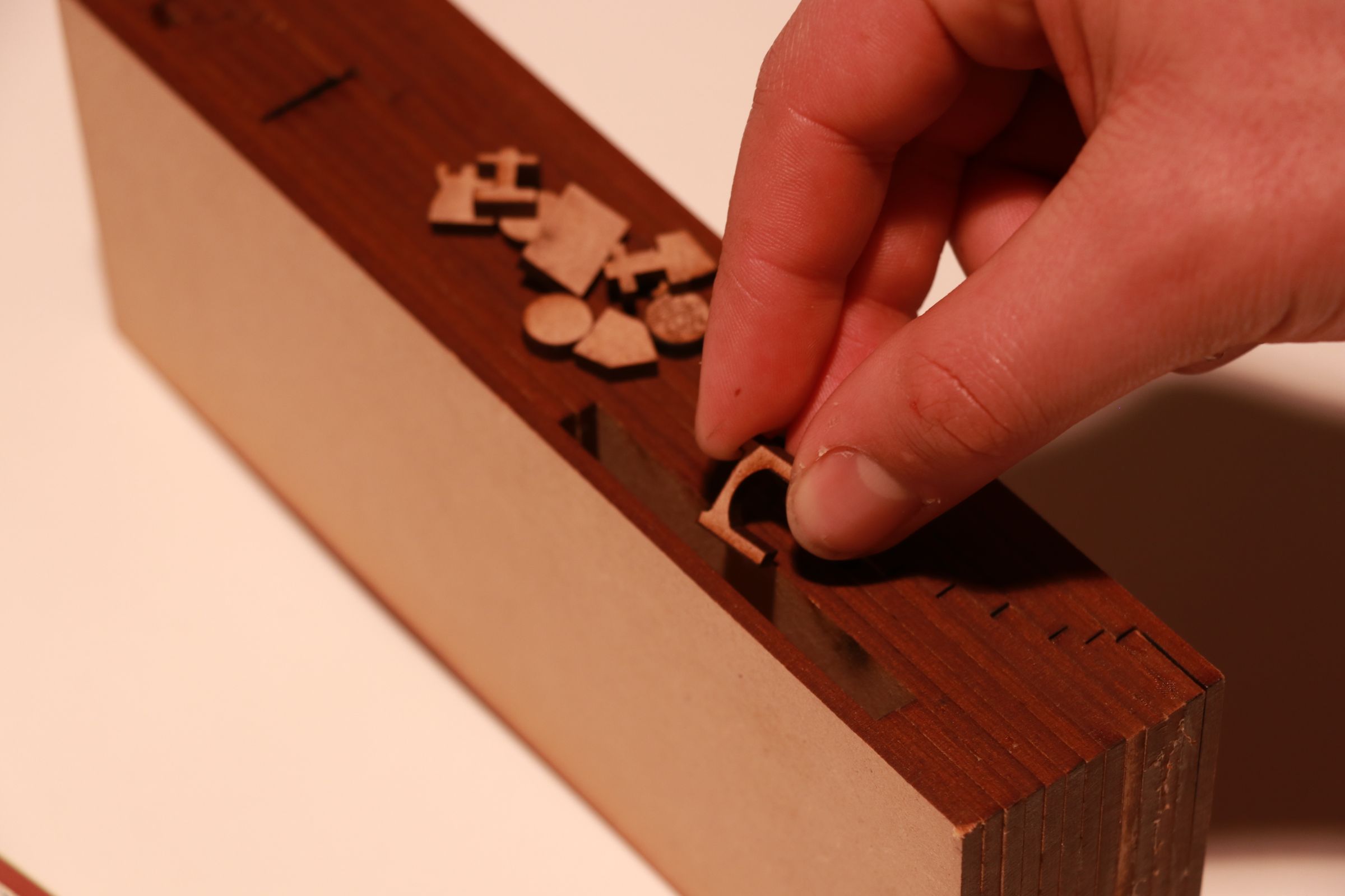Portable Wooden Board Game System : 8 Steps (with Pictures) - Instructables