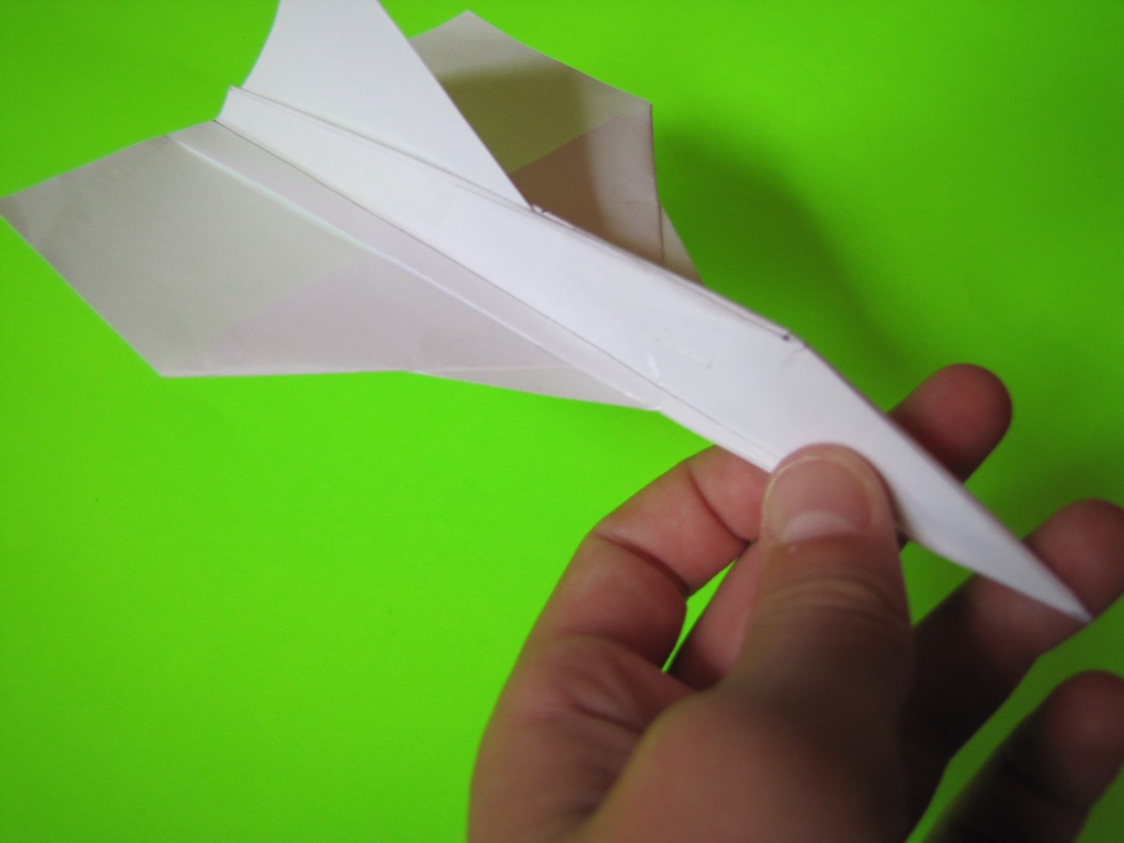 How to Make the Delta-Fighter Paper Plane : 12 Steps - Instructables