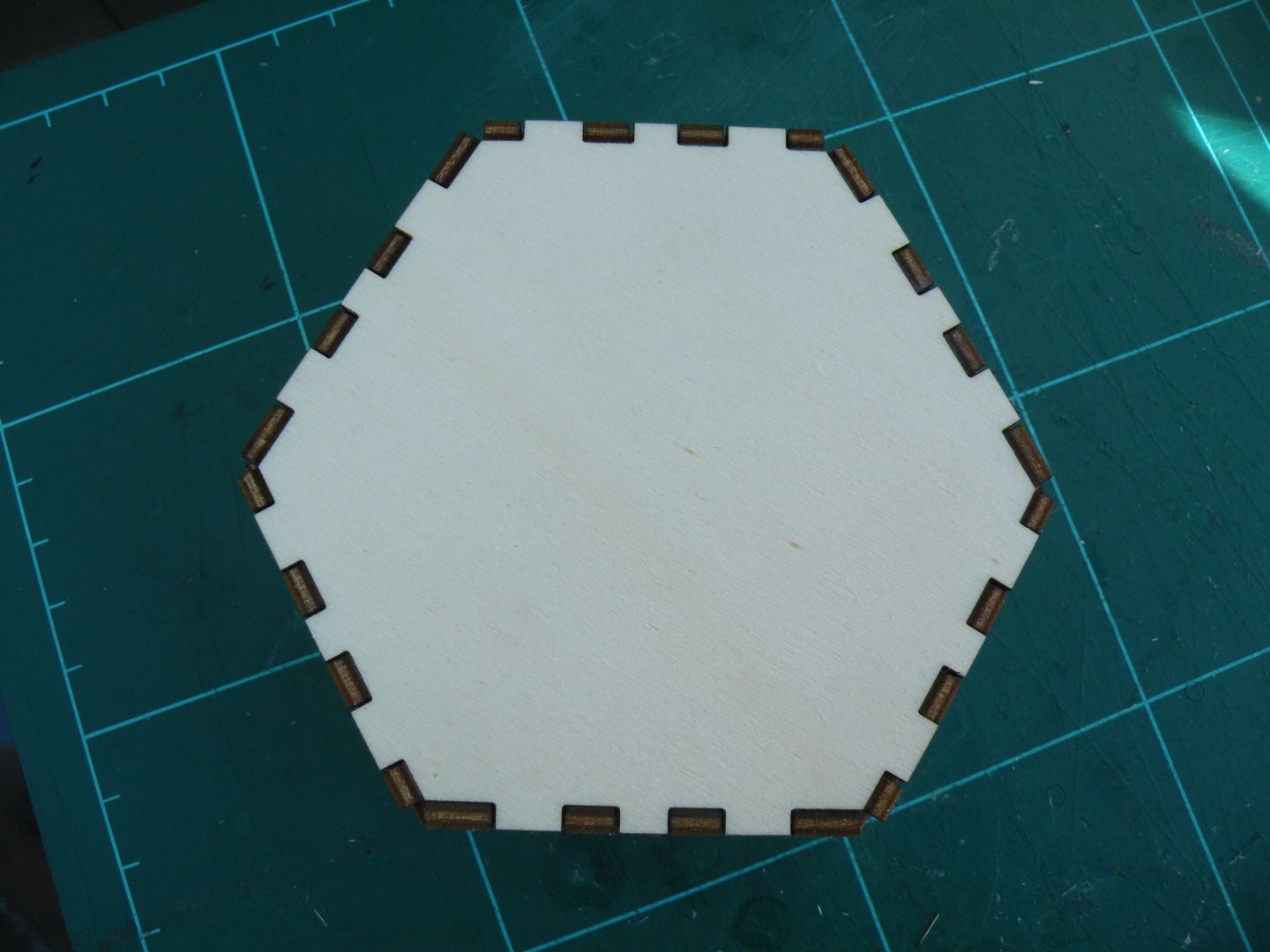 How to Make a Hexagonal Box From Cuboid Plans : 7 Steps (with Pictures) - Instructables