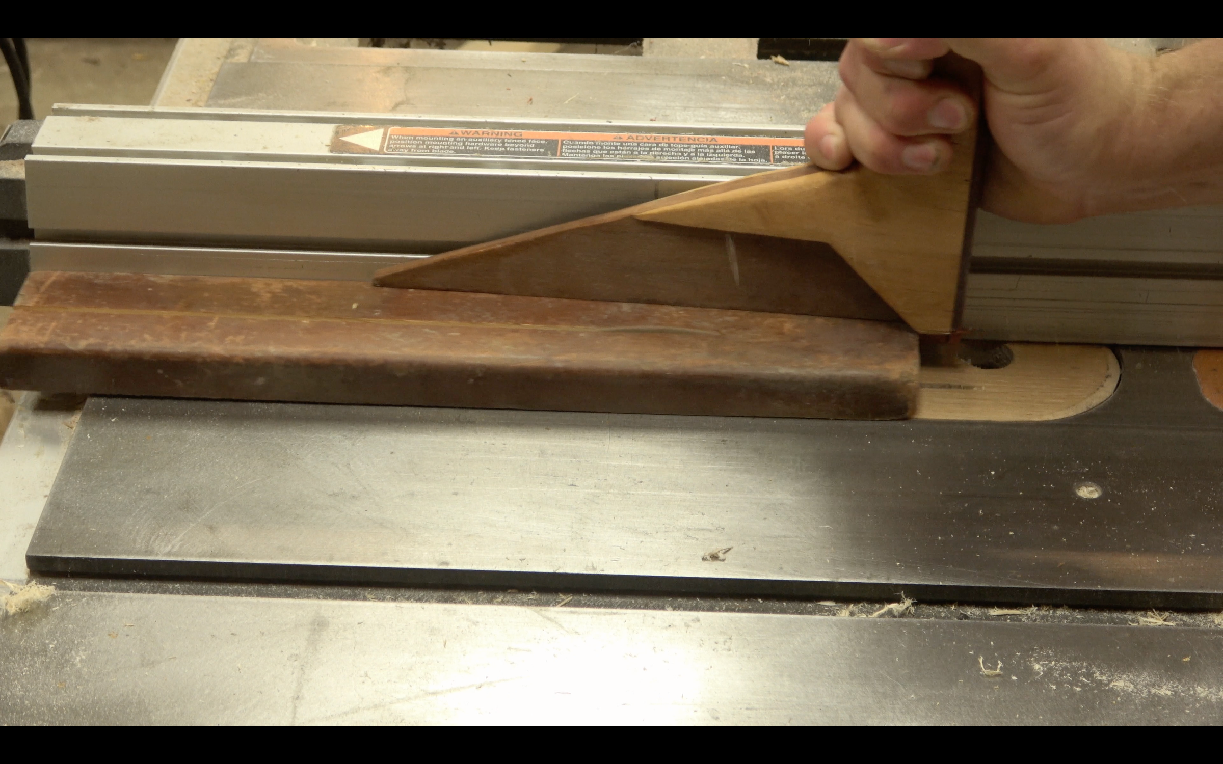 Conduit Panel Clamps (cheap!) : 14 Steps (with Pictures) - Instructables