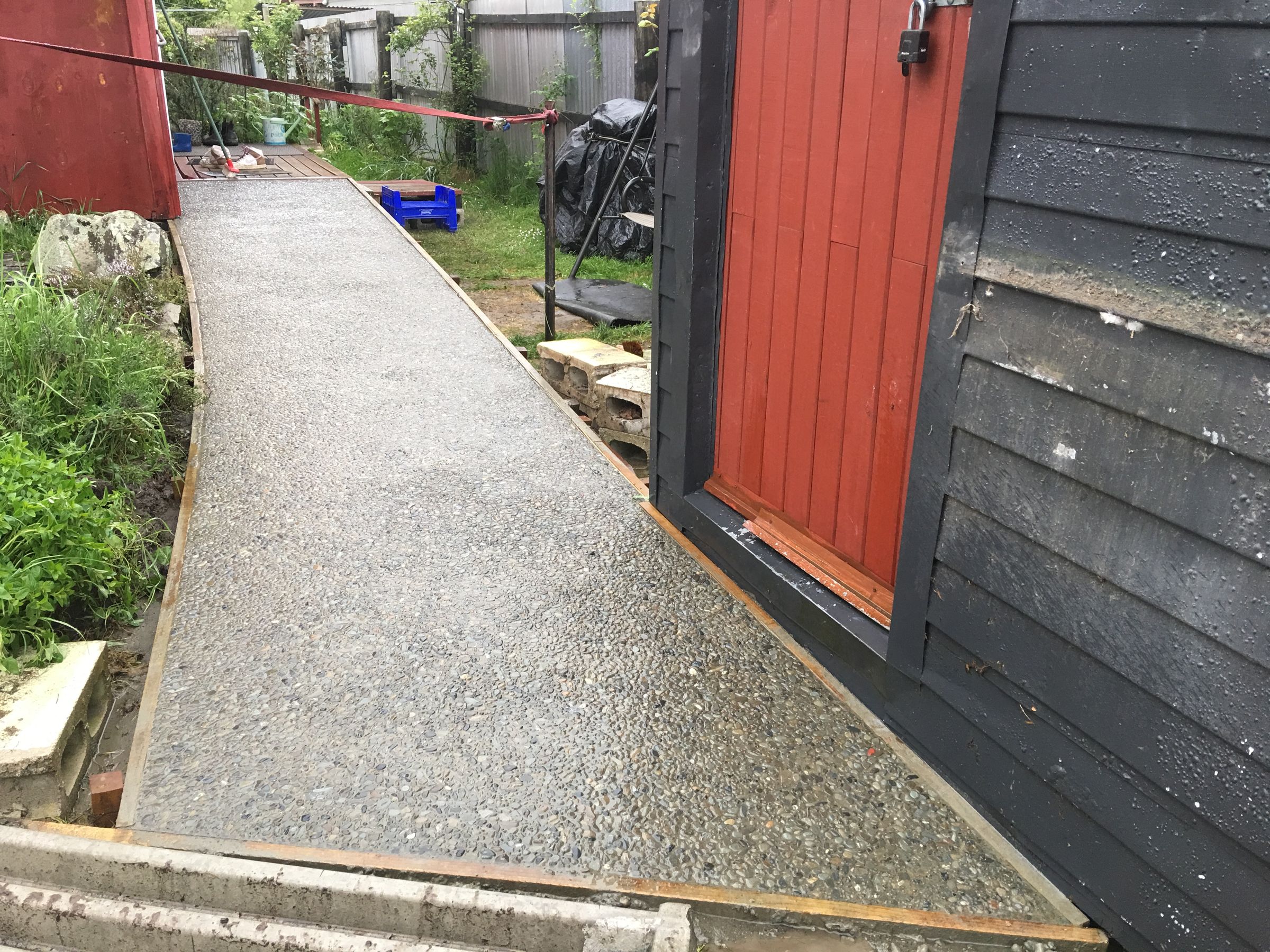 Making an Exposed Aggregate Concrete Path : 8 Steps (with Pictures ...