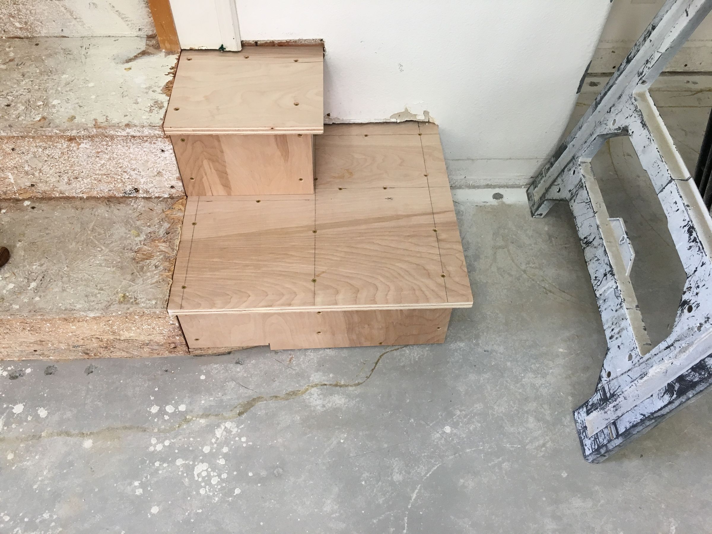 Converting an Old Staircase to Look New and Modern : 16 Steps (with ...