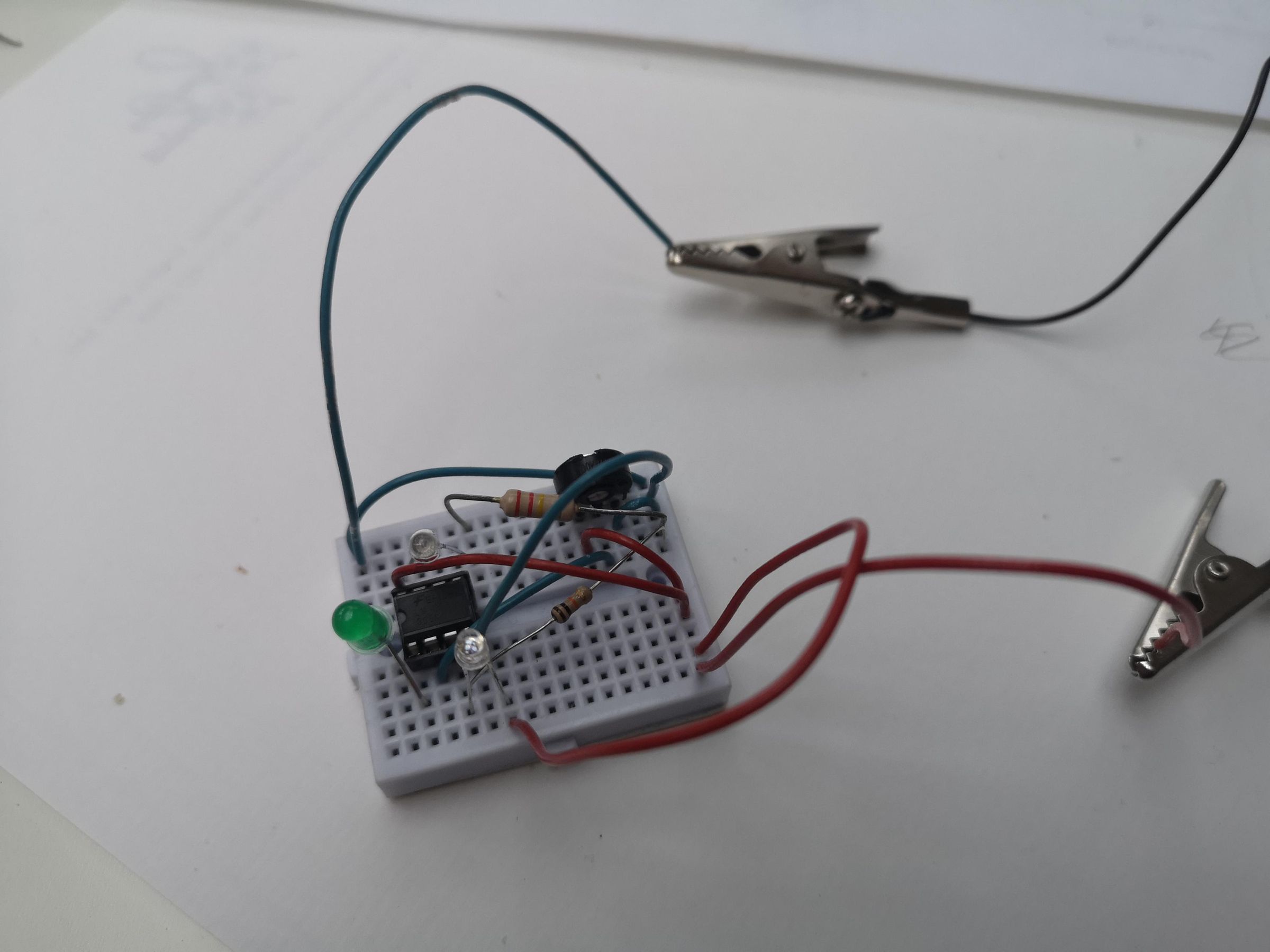 Infra-Red Proximity Sensor Using LM358 : 5 Steps - Instructables