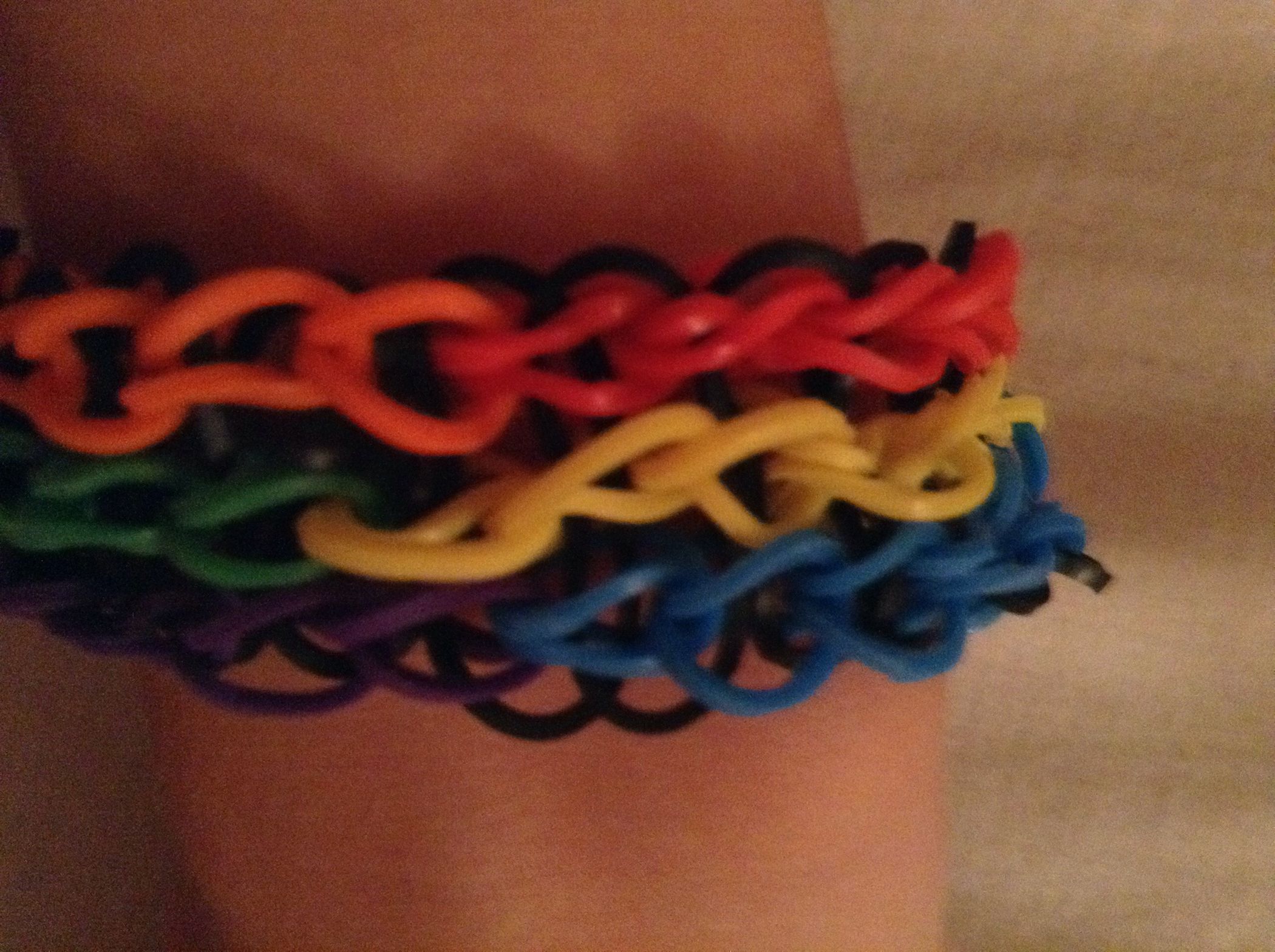 Loom Bands : 8 Steps - Instructables