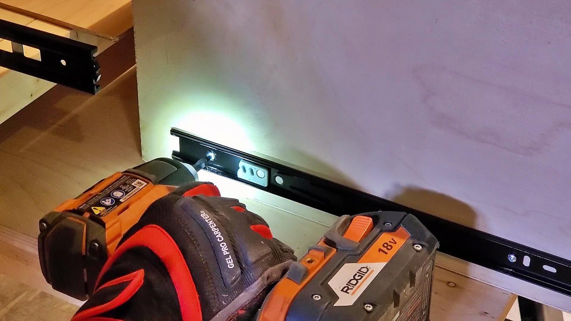 Beginners Guide to Drawers. Measure, Cut, Assemble, Mount, Finish. No ...