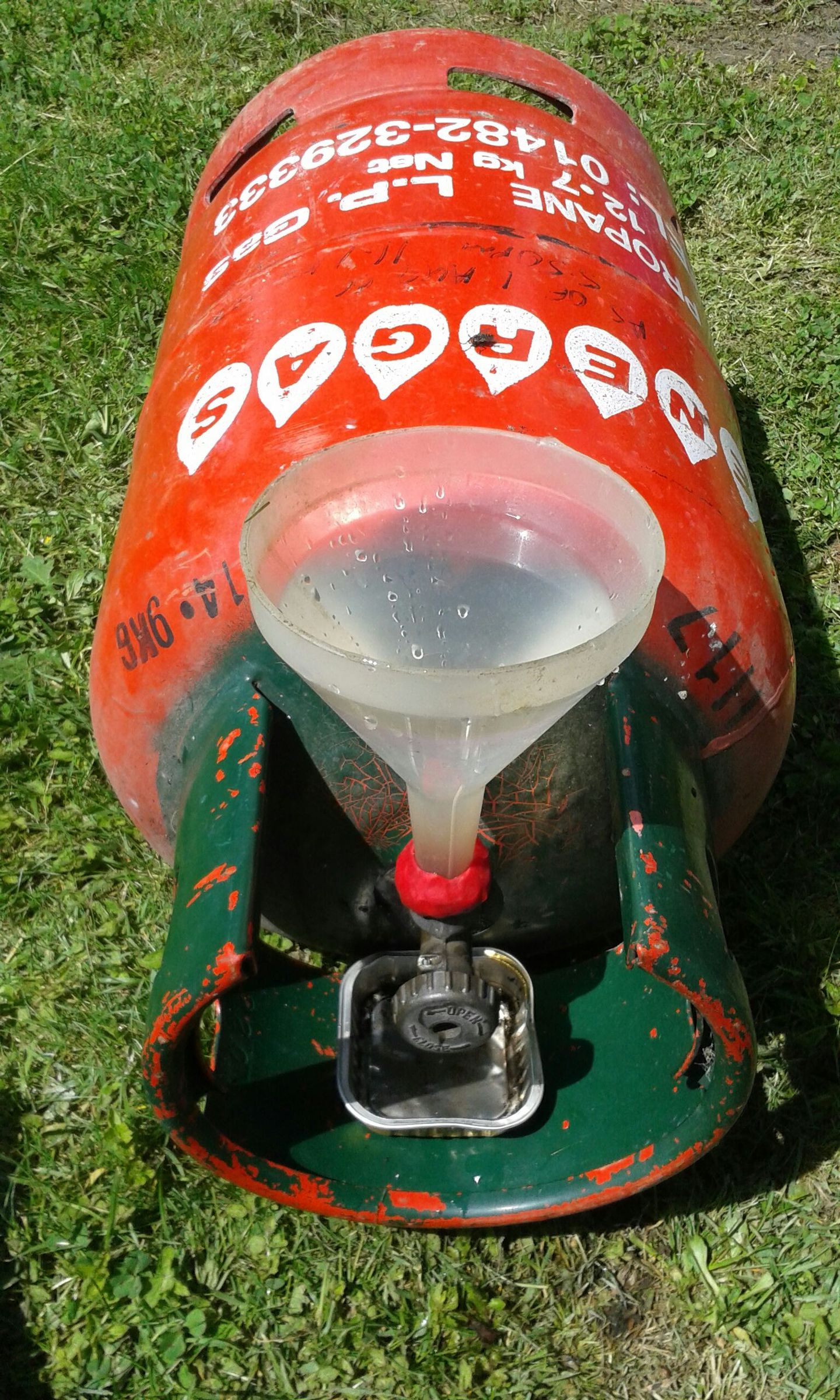 Purging a Gas Cylinder : 6 Steps (with Pictures) - Instructables