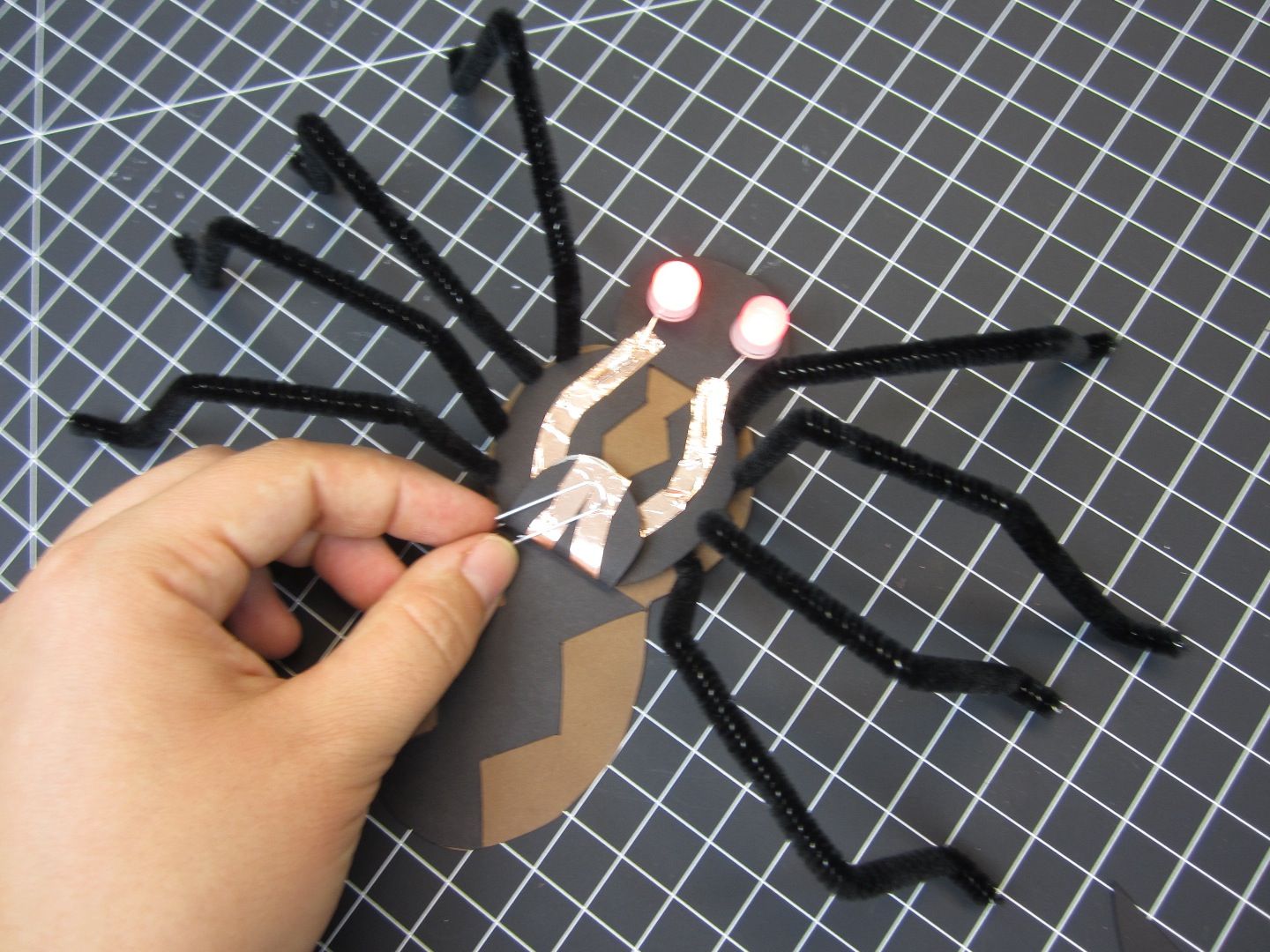 Halloween LED Paper Crafts : 12 Steps (with Pictures) - Instructables