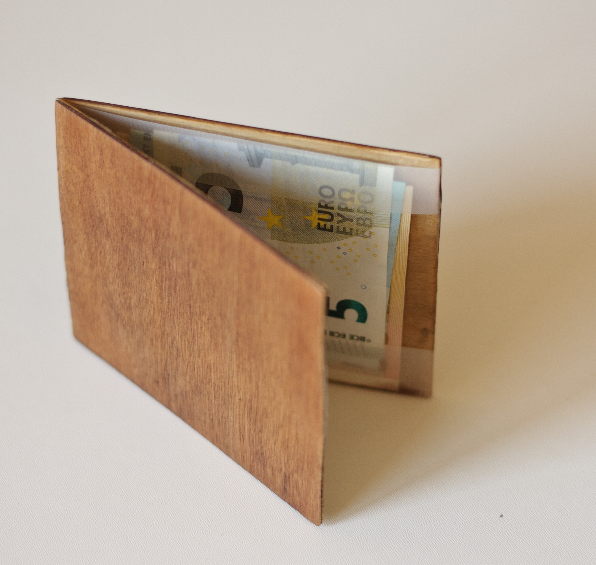 Magic Wood Wallet : 13 Steps (with Pictures) - Instructables