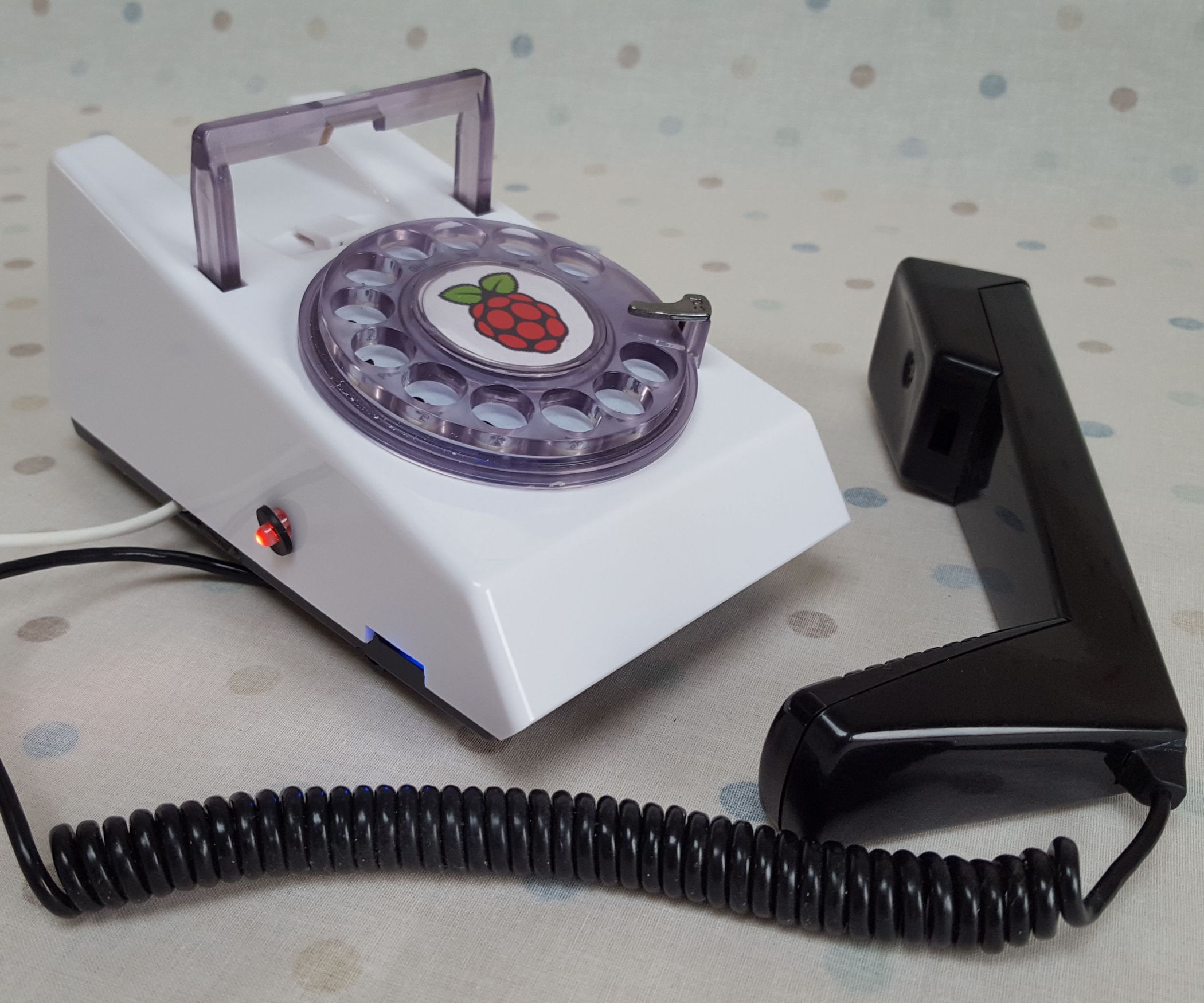 1970s Raspberry Pi Amazon AlexaPhone : 7 Steps (with Pictures ...