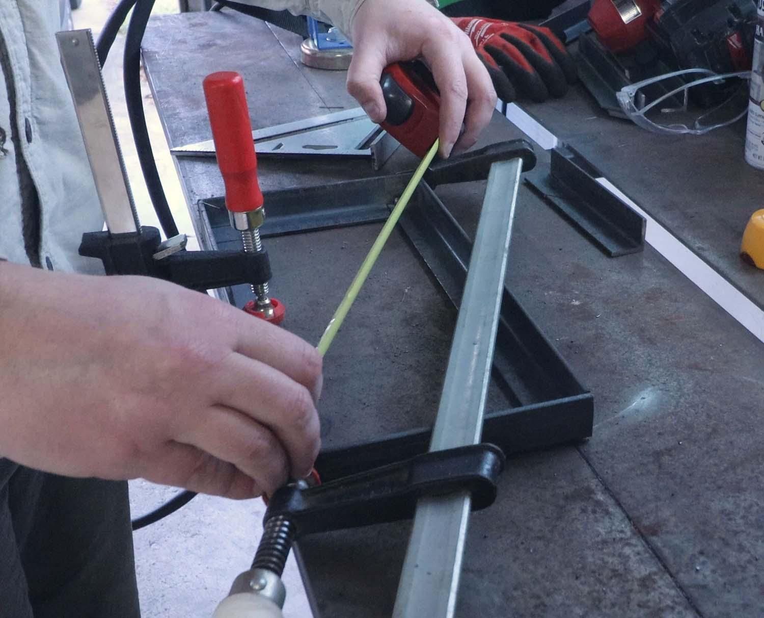 Wall-Mount Shelf for Flux-Core Welding Machine : 10 Steps (with ...