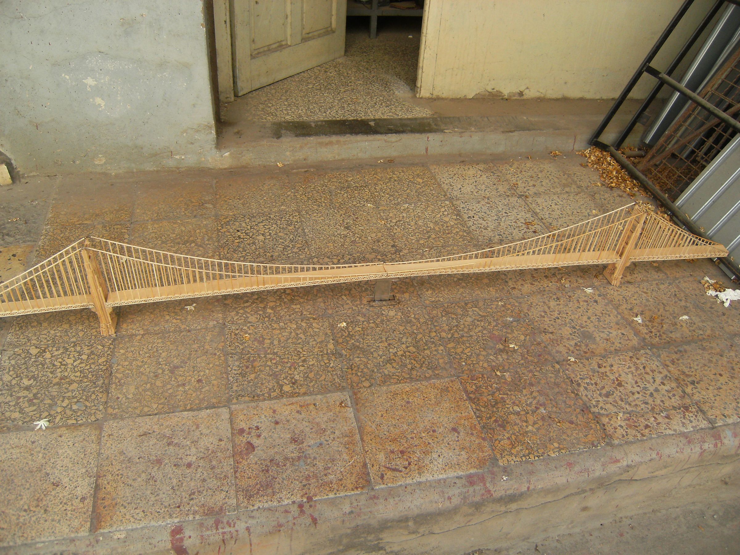 BBQ Sticks Golden Gate Bridge : 6 Steps - Instructables