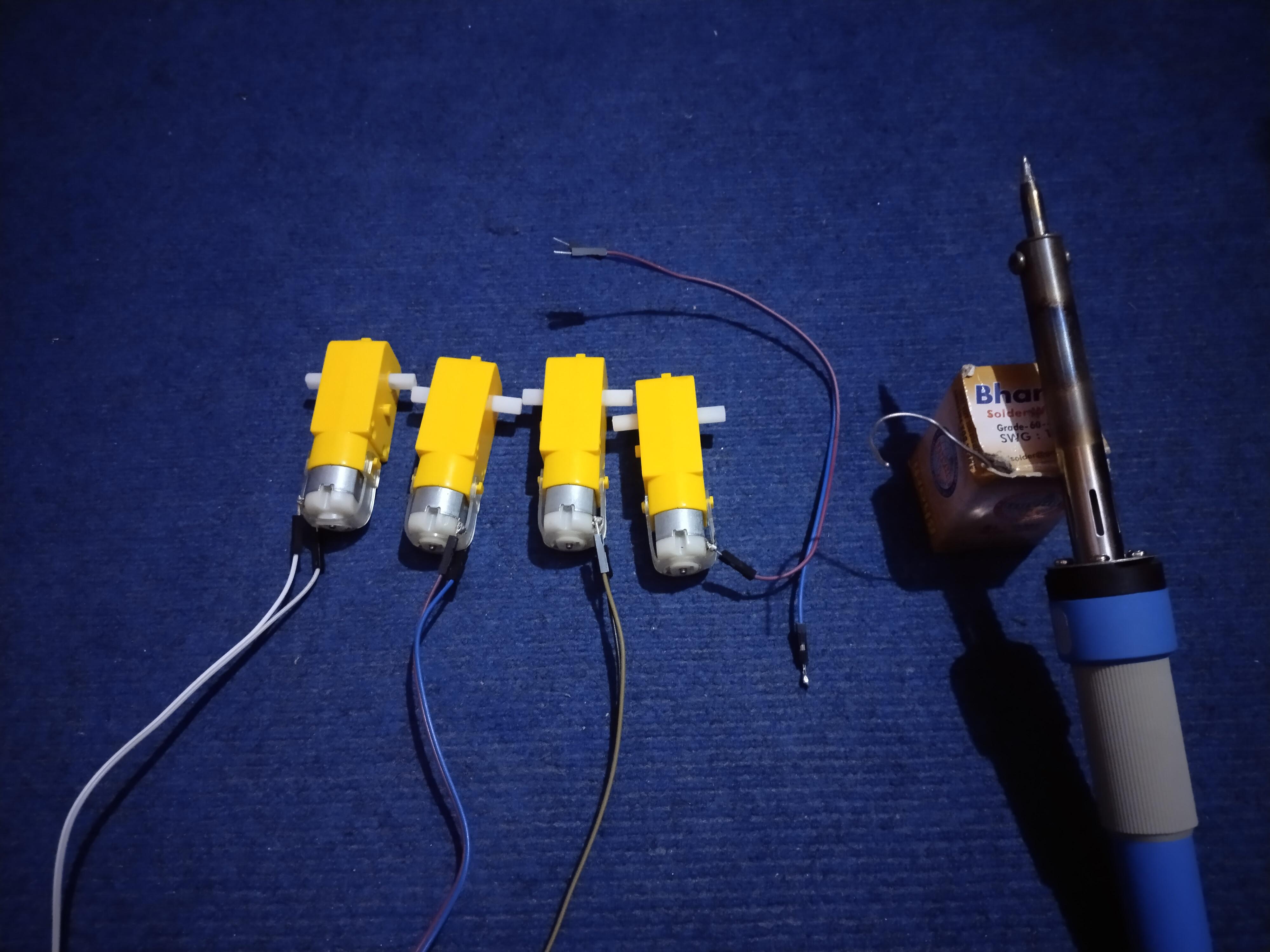 All-in-one-robot : 4 Steps - Instructables