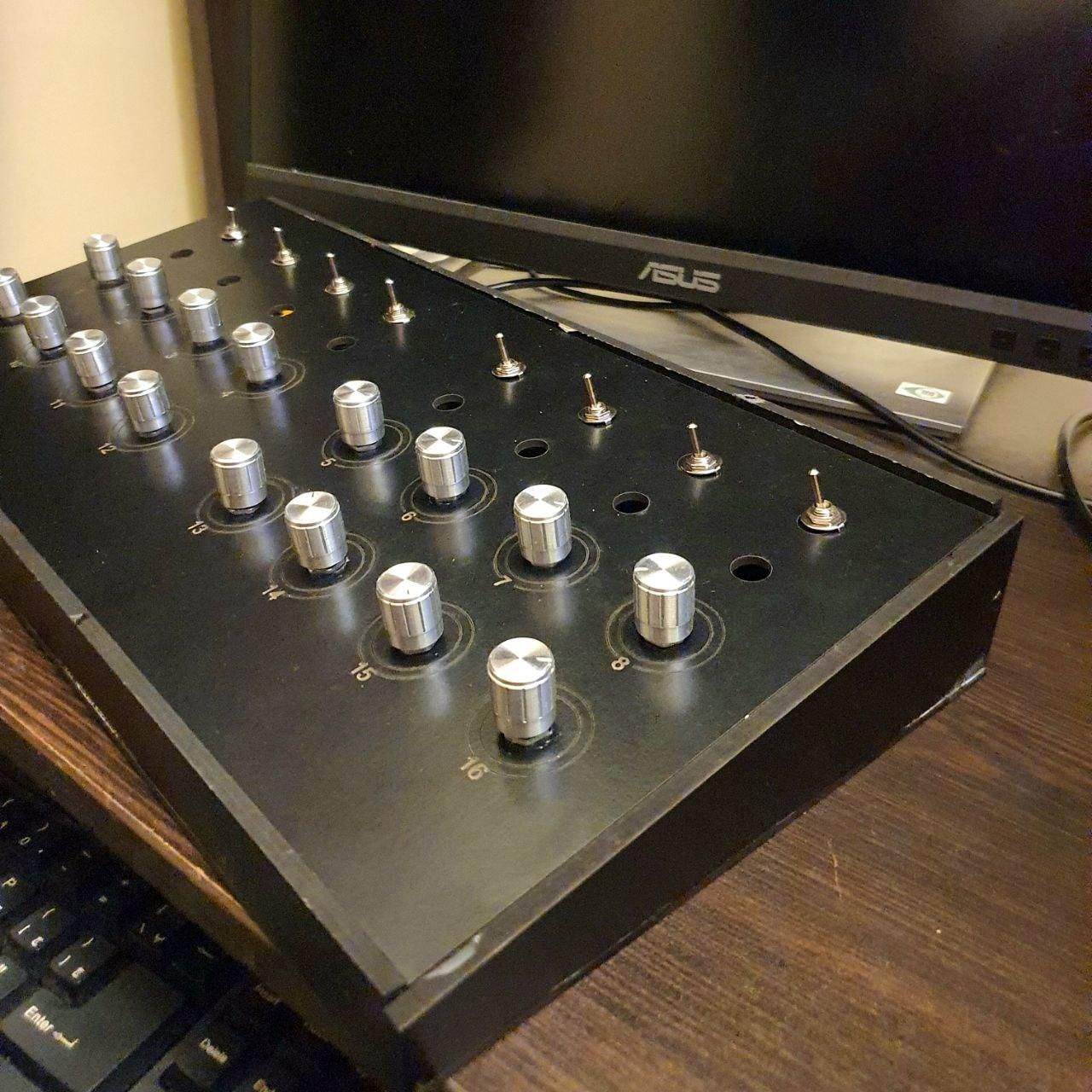 1-Button MIDI Controller Tutorial : 6 Steps - Instructables