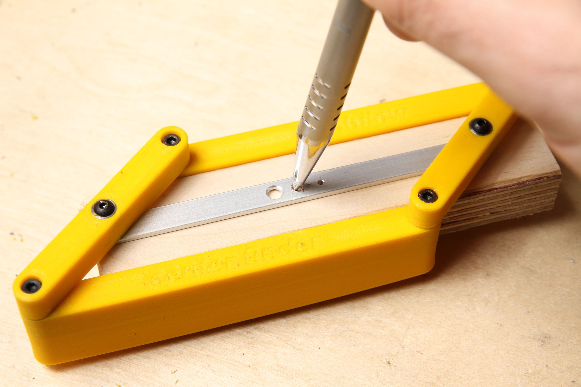 Center Finder (with Pictures) - Instructables