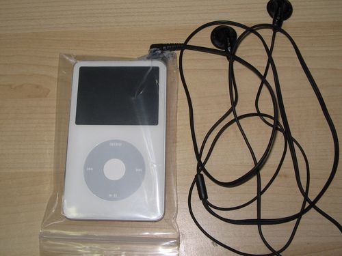 Reusable Very Easy IPod Drip-proof Bag : 4 Steps - Instructables