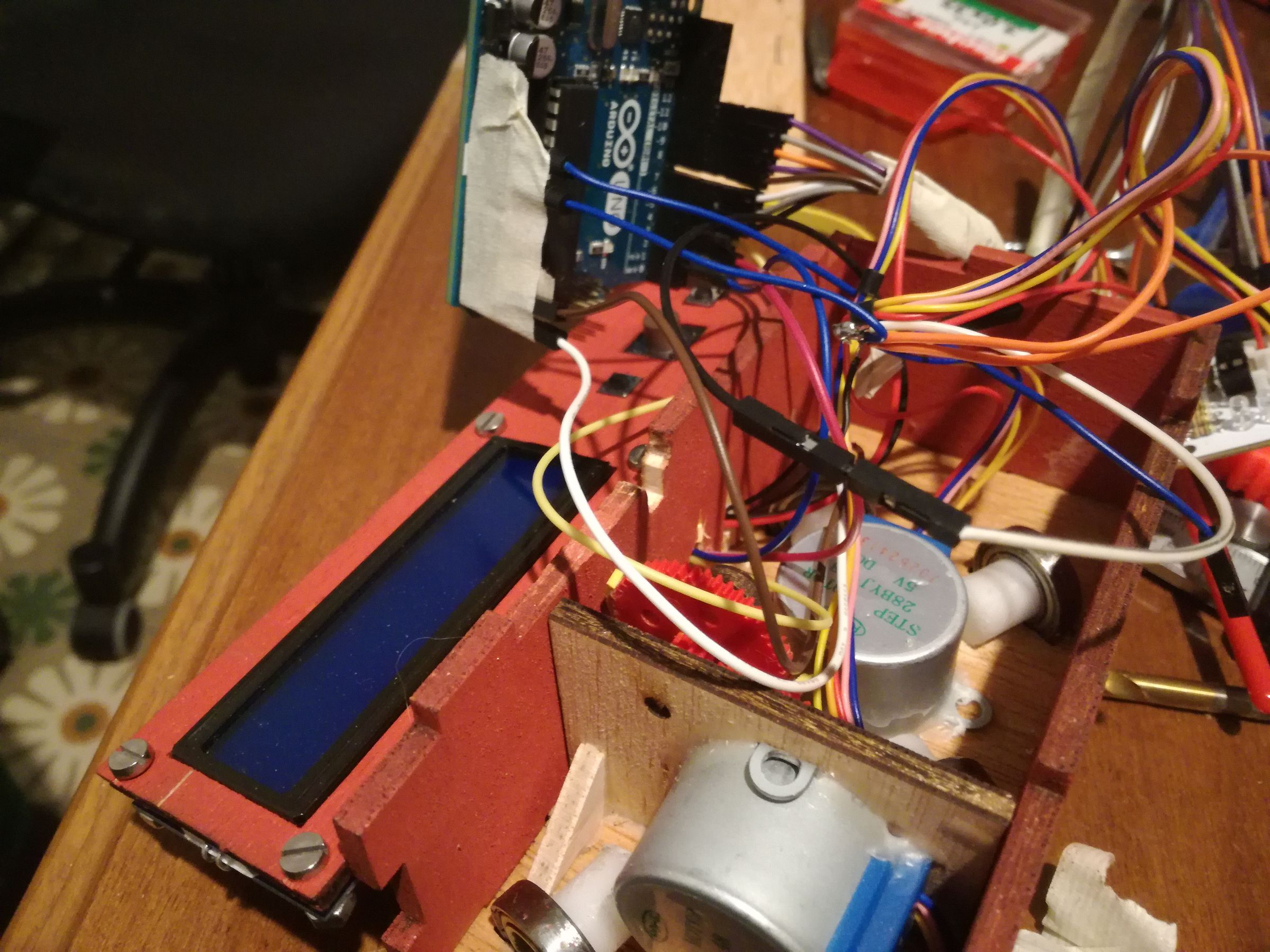 CARD DEALER : 8 Steps (with Pictures) - Instructables