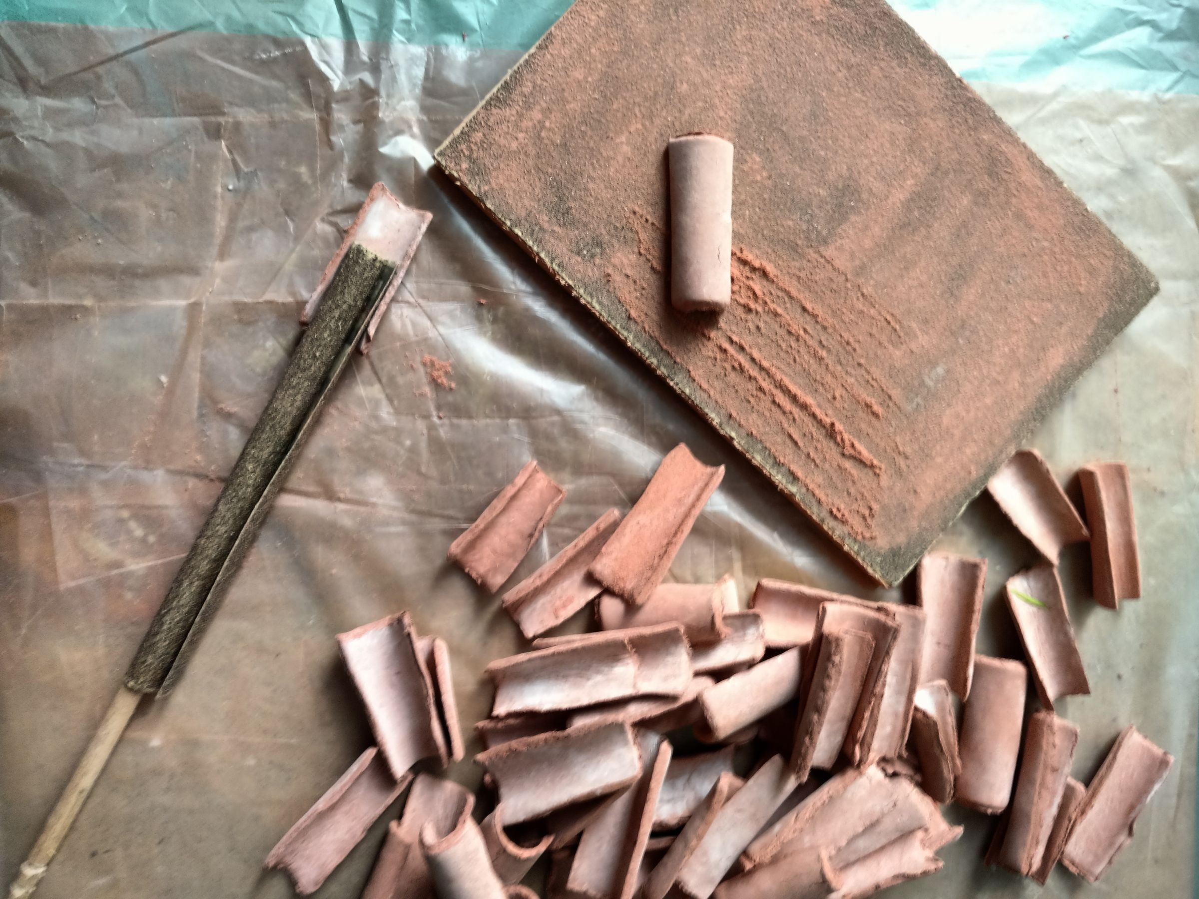 Miniature Clay Roof Tiles (Spanish Tiles) - Scale 1:12 : 9 Steps (with ...