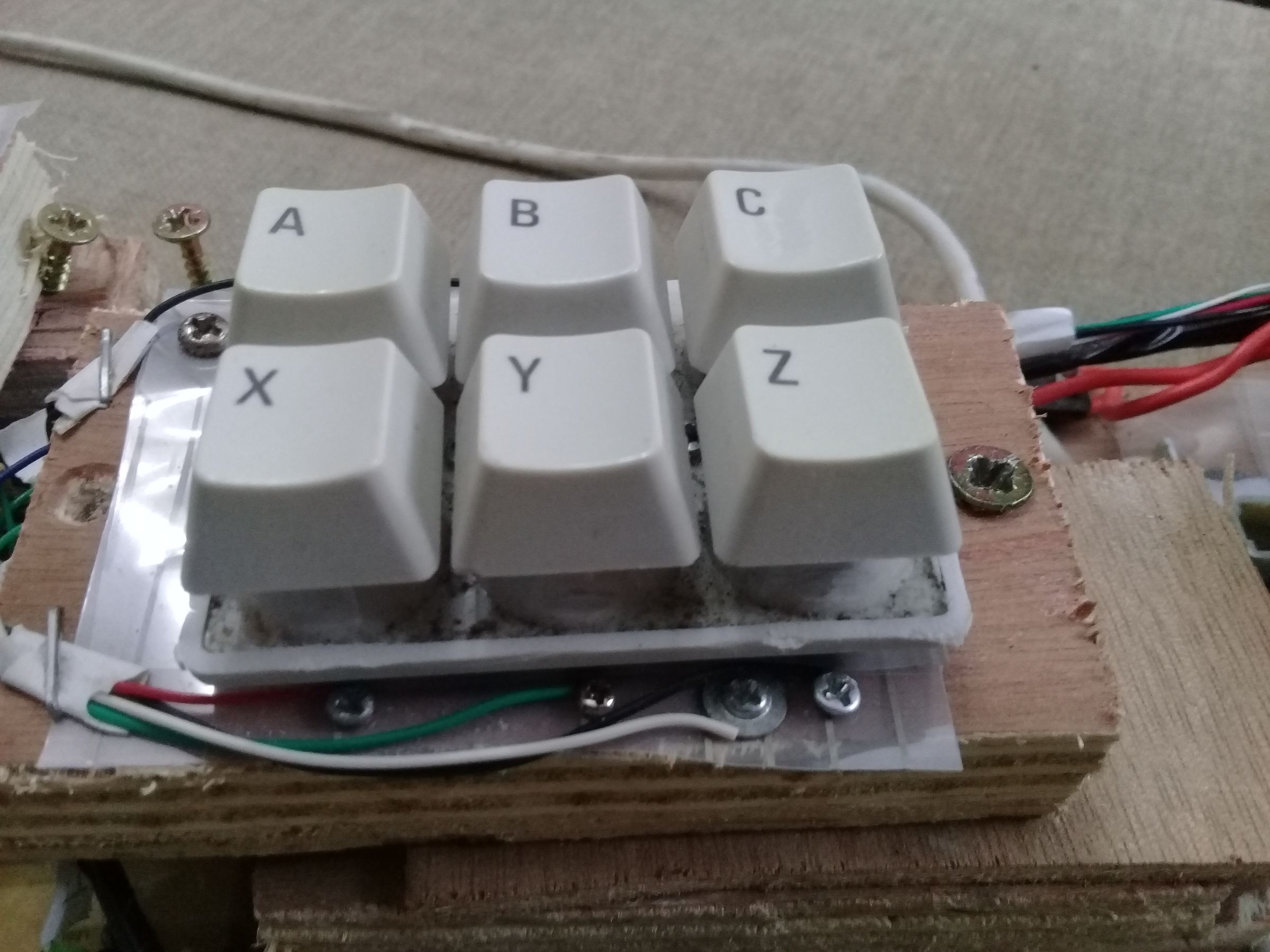 Game Controller Made 99.9% From Trash : 14 Steps (with Pictures ...