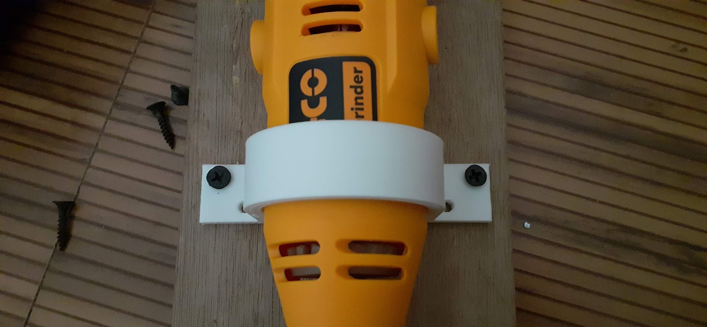 Perfect Straight Cutting Table : 4 Steps (with Pictures) - Instructables