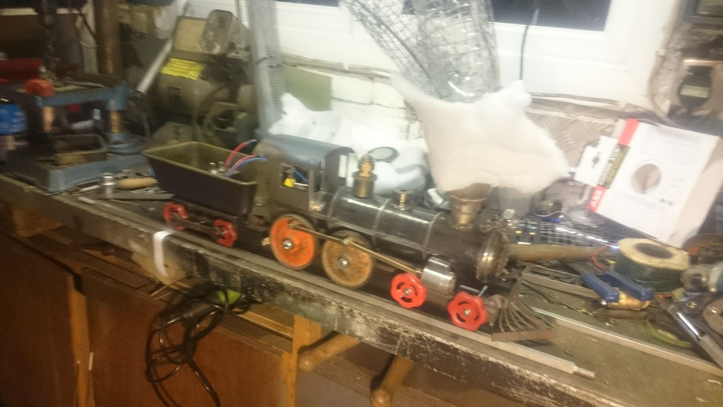 My ‘Light’ Engine Locomotive – a Unique Scrap Metal Train Lamp & Bridge ...