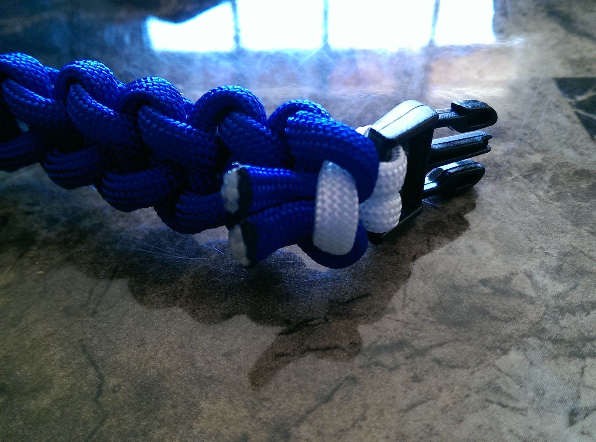 Stitched Solomon Paracord Bracelet : 7 Steps - Instructables