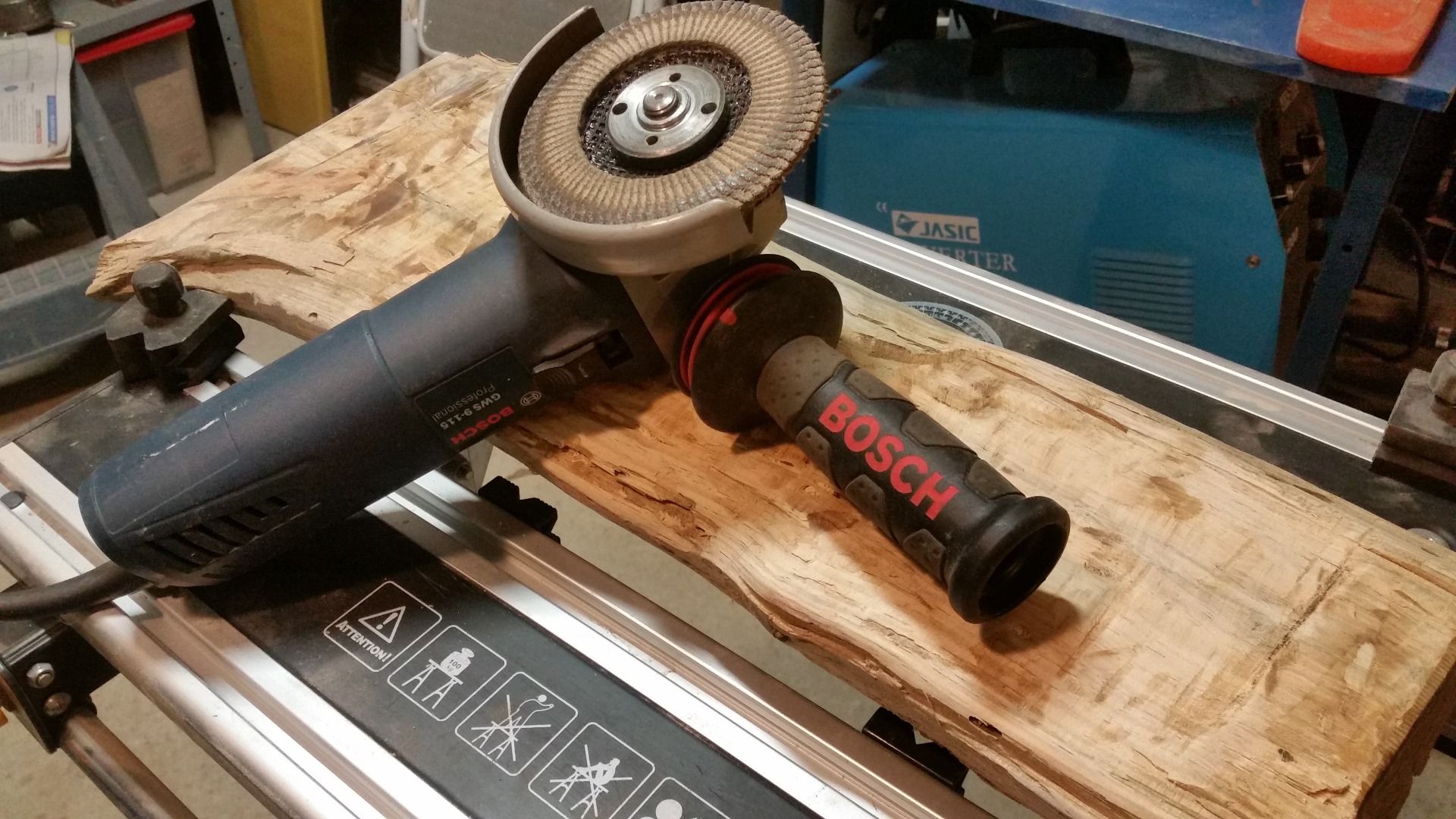 Wooden Log Sign : 5 Steps (with Pictures) - Instructables