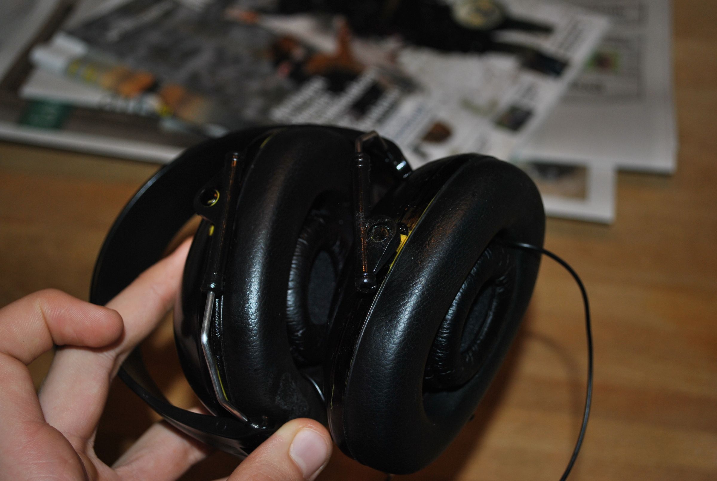 Sound Isolating Headphones - Instructables