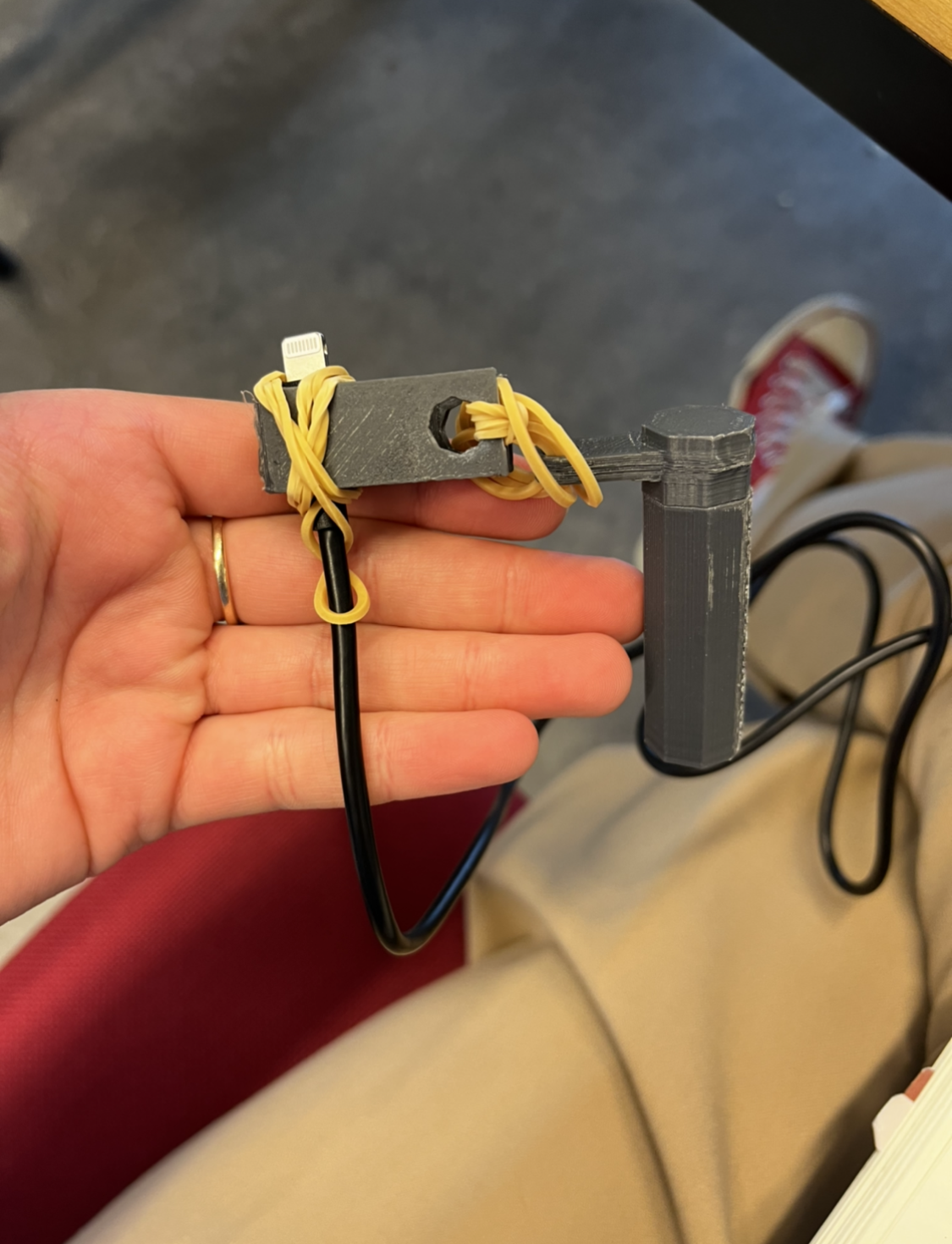 Uplug Charger - IPhone (Oplaad Loskoppeler) : 7 Steps - Instructables