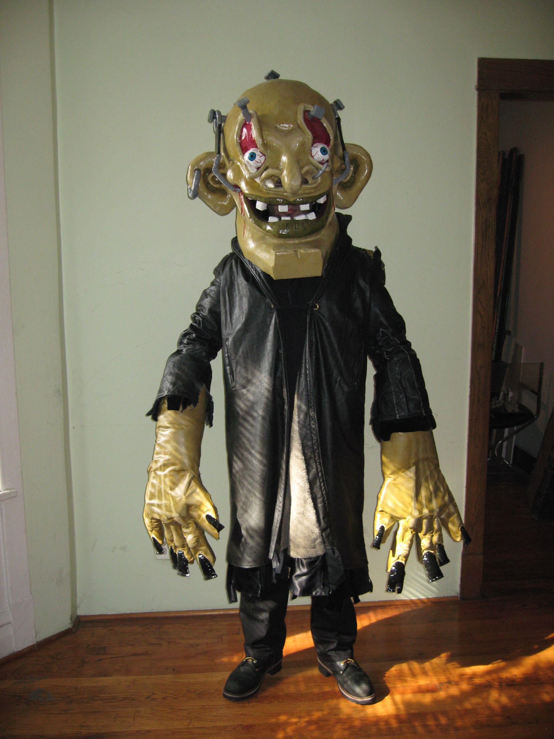 Giant Mask: Horror Head! : 12 Steps (with Pictures) - Instructables