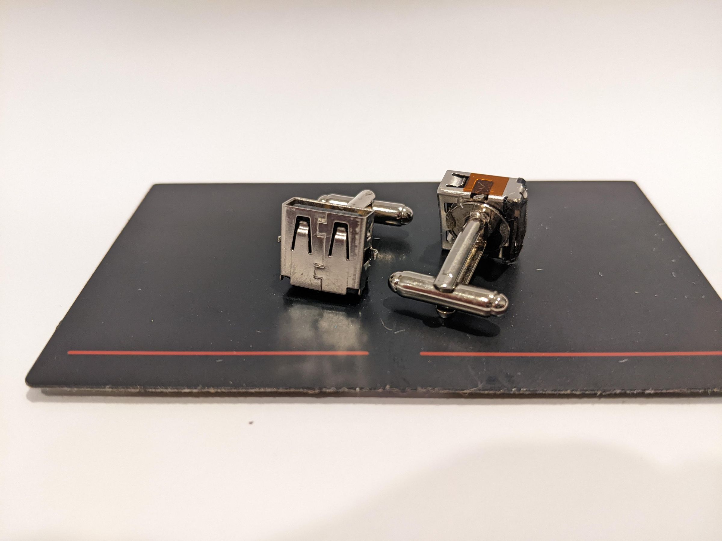 Computer Cufflinks : 5 Steps (with Pictures) - Instructables