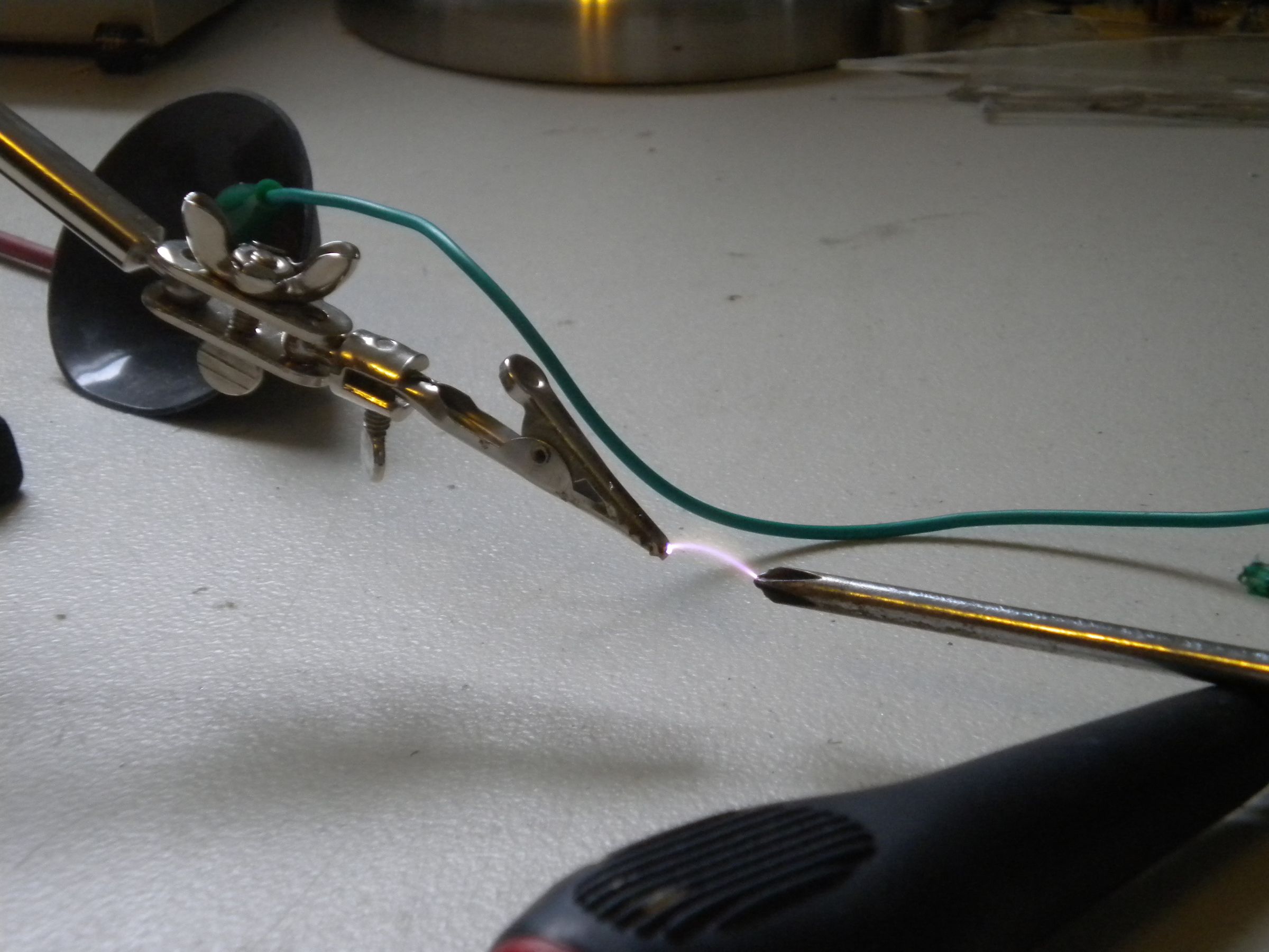 Simple Flyback Driver Gives Powerful Arcs - Instructables