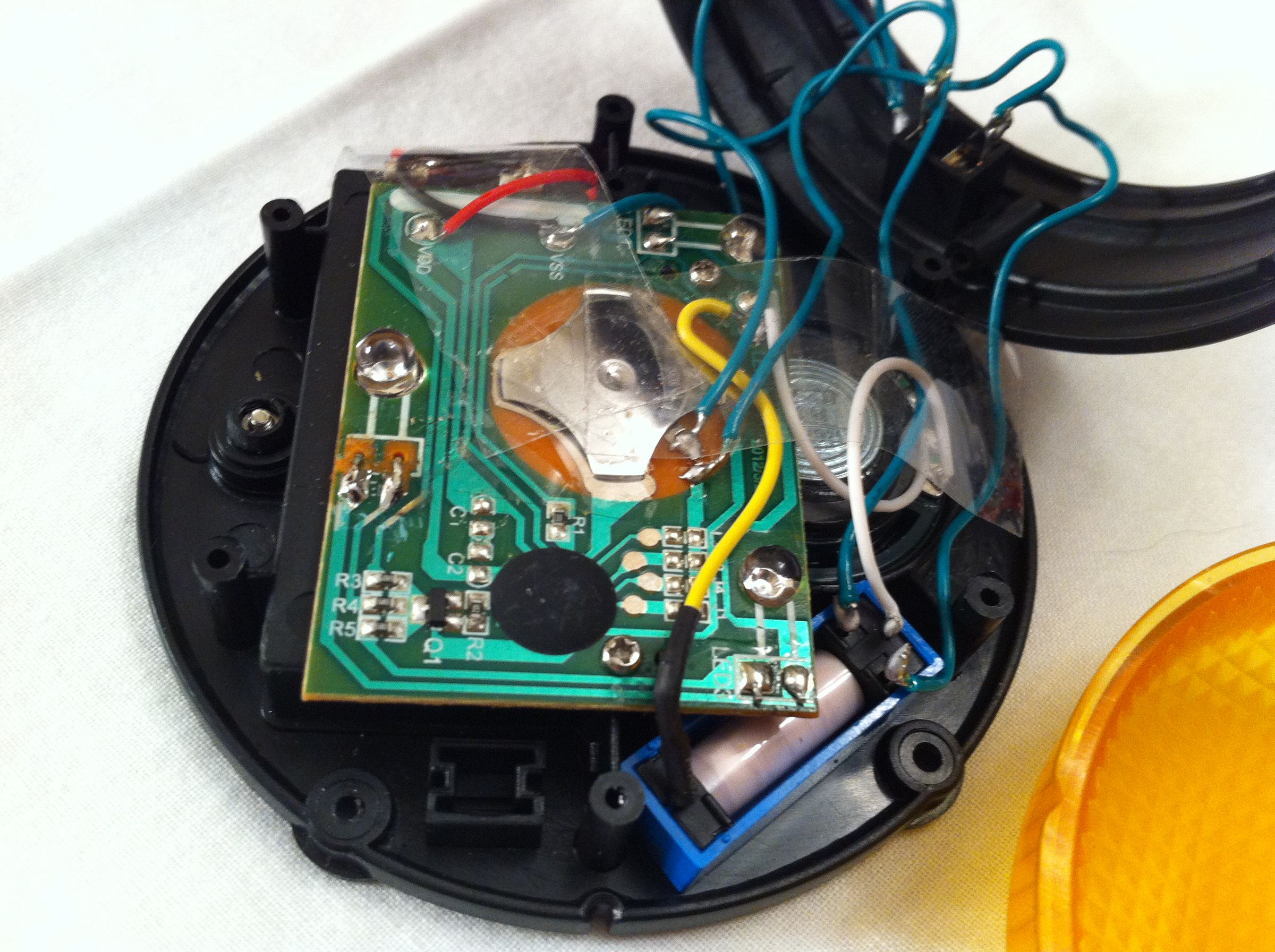 Quiz Game Controller Using "Lights and Sounds Buzzers" and Arduino : 5 ...