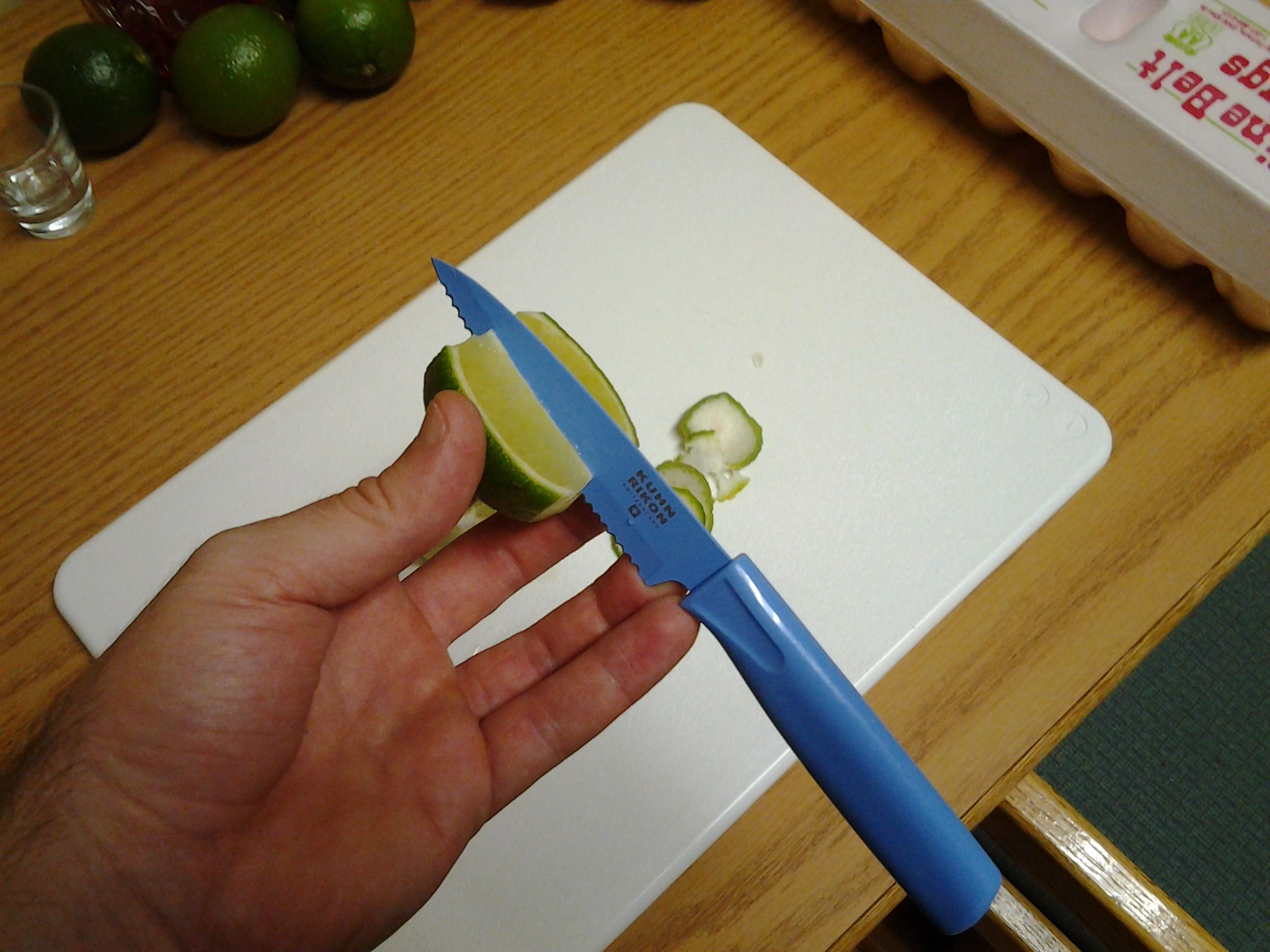 Kitchen Skills: Bartending Basics : 6 Steps - Instructables