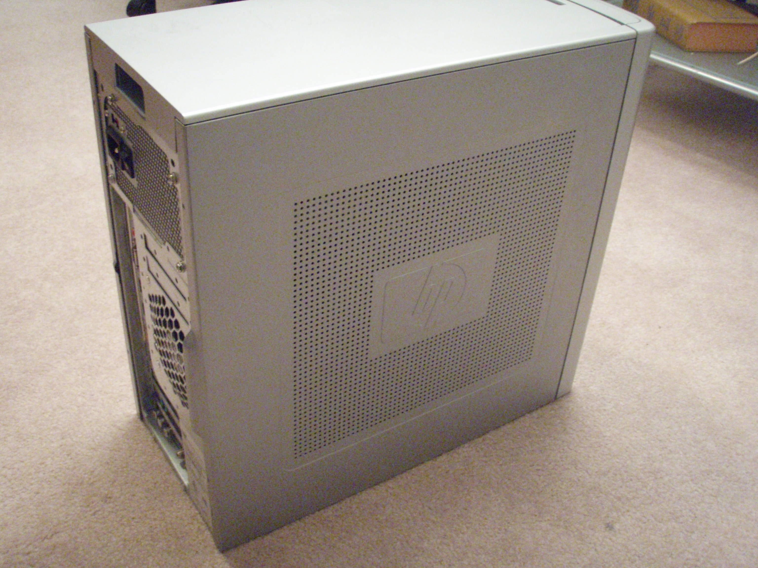 How to Disassemble a Computer : 16 Steps (with Pictures) - Instructables