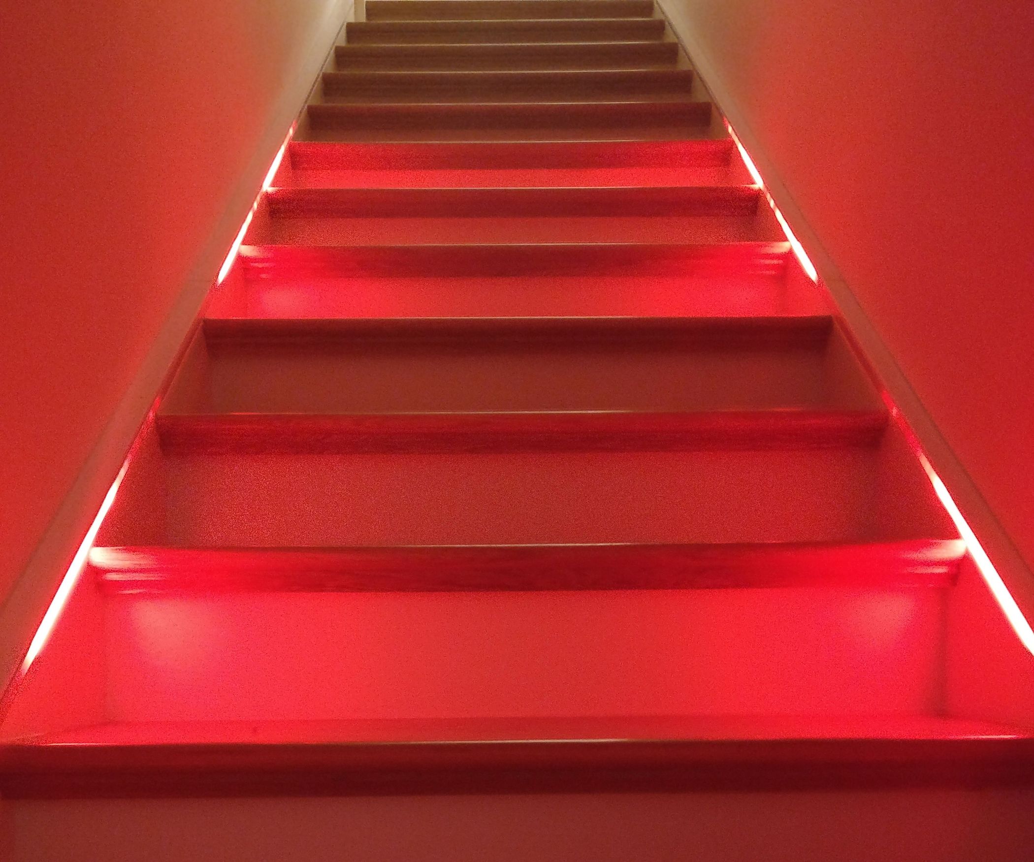 Arduino-based LED "Bloody Red" Automatic Stairs : 5 Steps (with ...