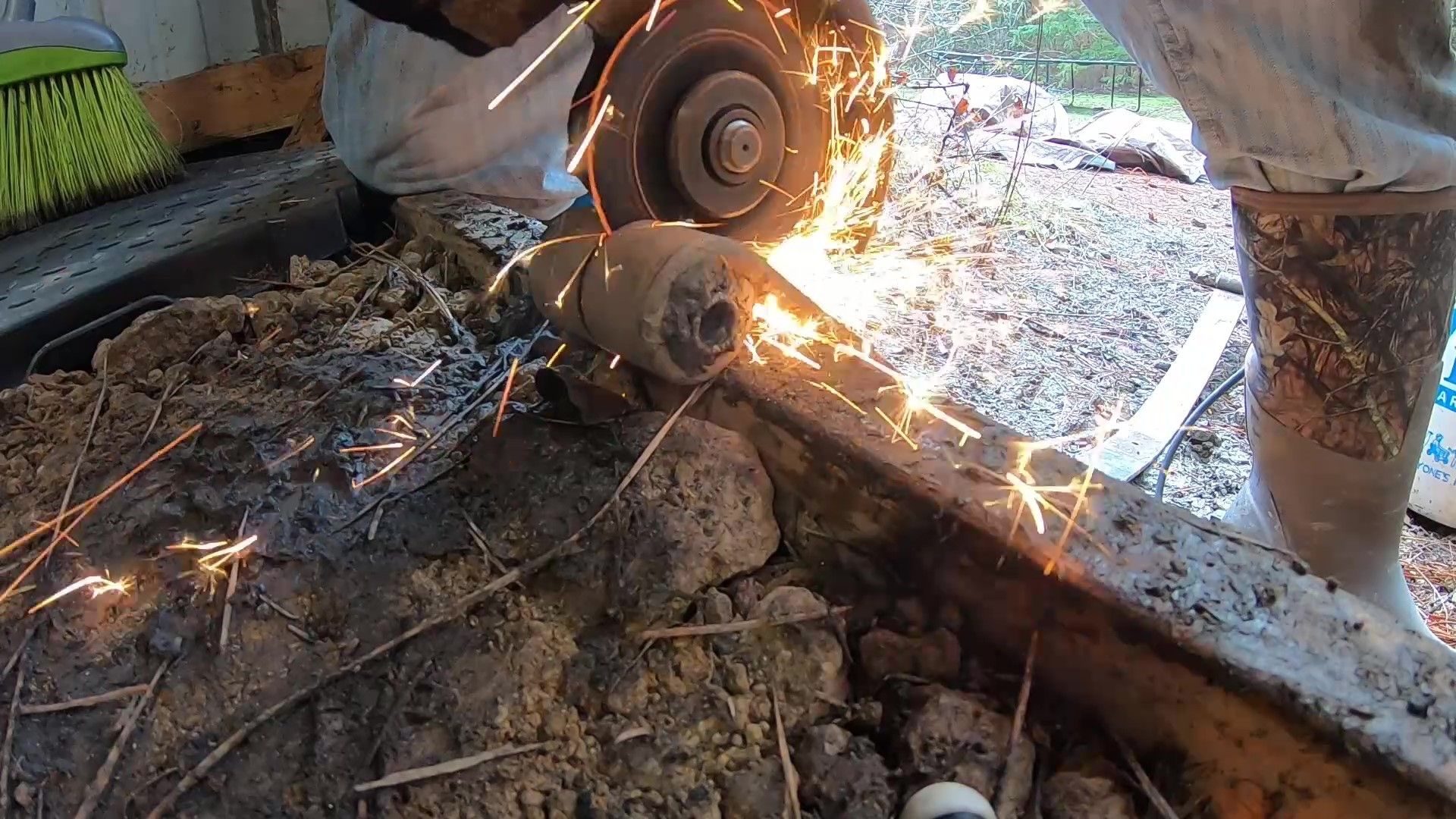 How to Build Real Fully-Functional Jump Stilts From Scratch! : 9 Steps ...