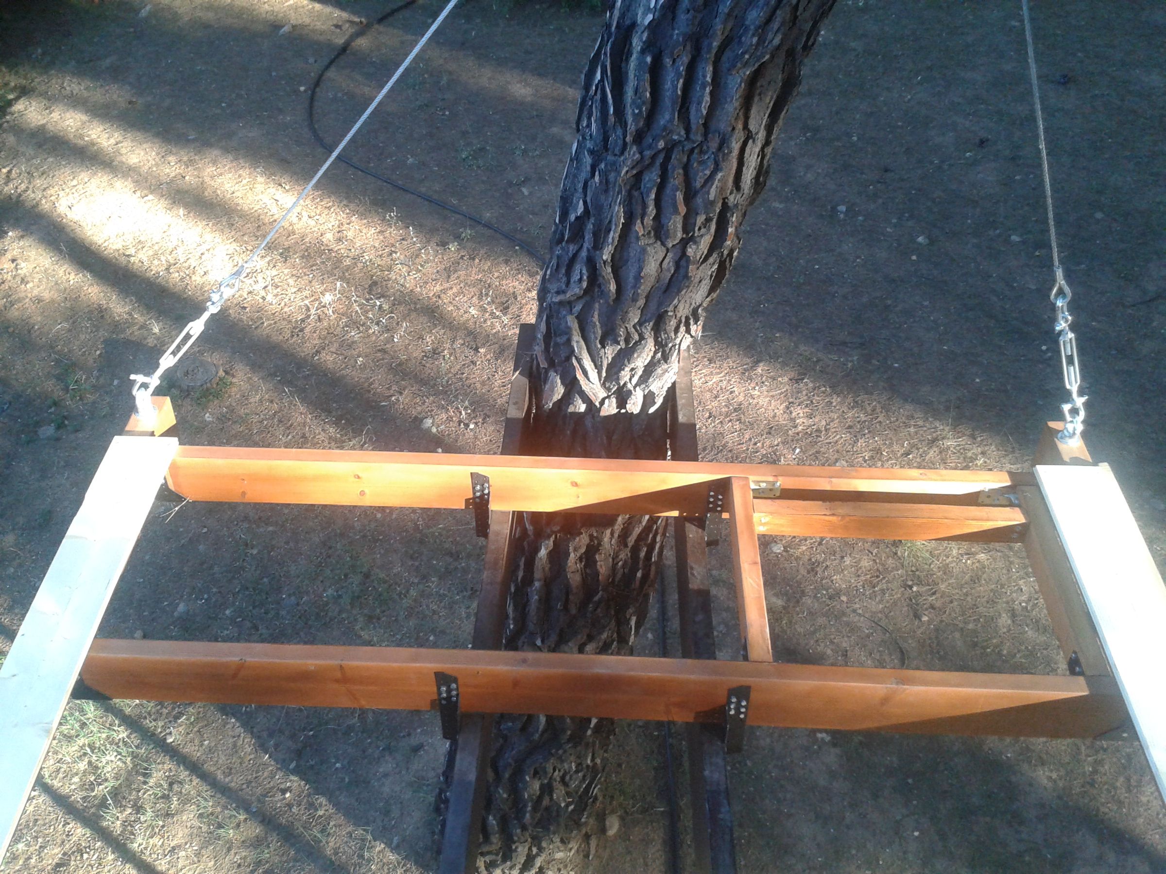 Treehouse on Two Trees : 22 Steps (with Pictures) - Instructables