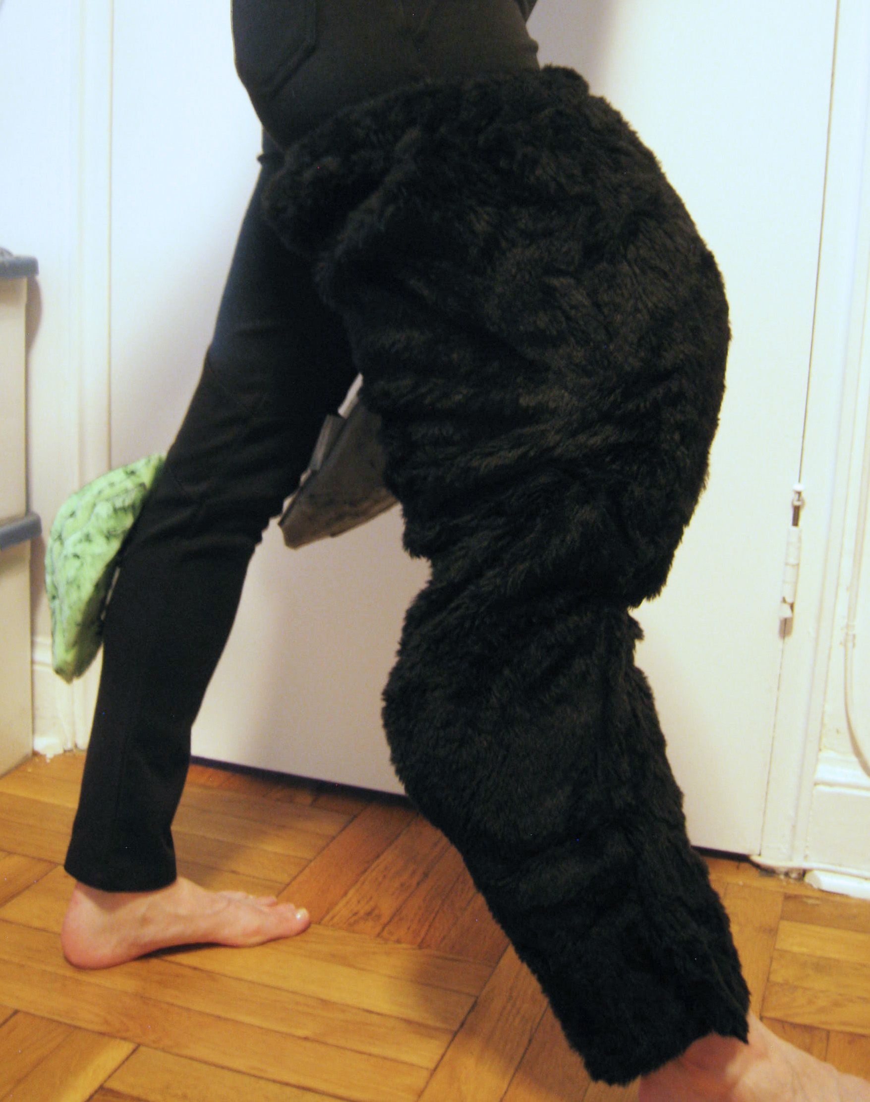 Realistic Digitigrade "Backwards" Costume Animal Legs : 7 Steps (with ...
