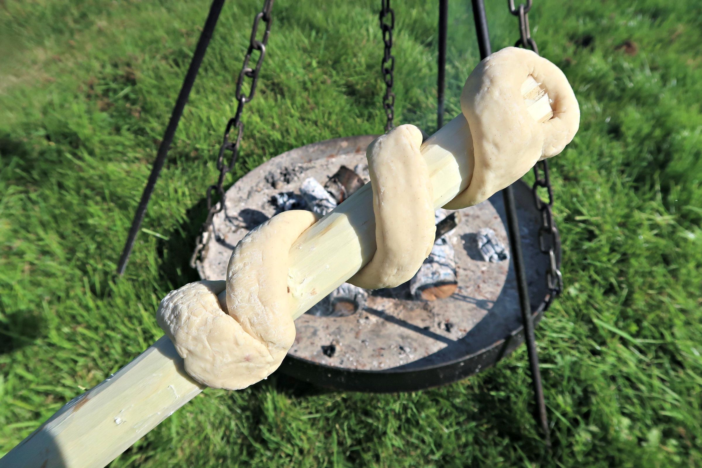 How to Cook Bread on a Stick : 3 Steps - Instructables