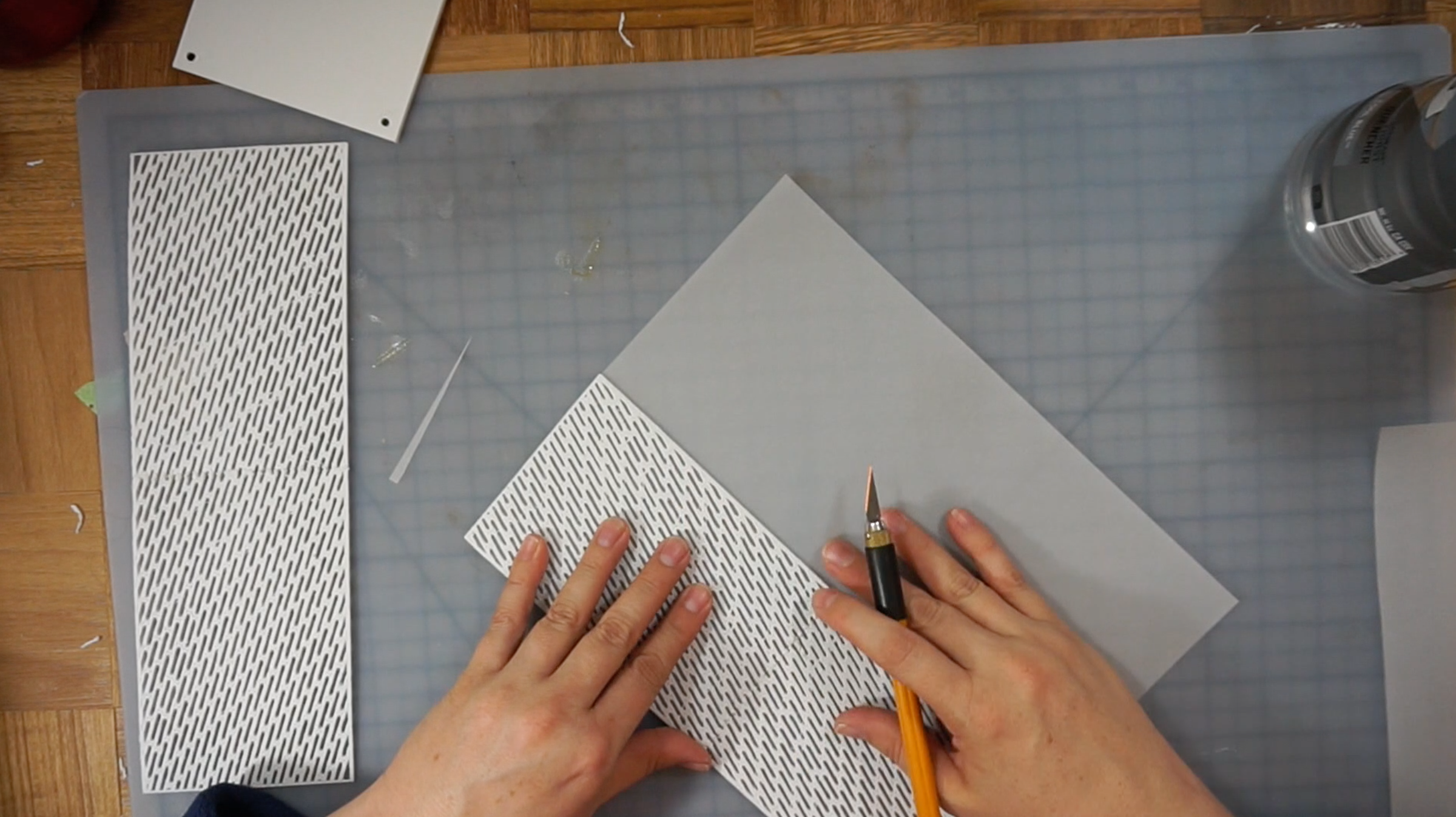 Twisted Prism Lanterns : 12 Steps (with Pictures) - Instructables