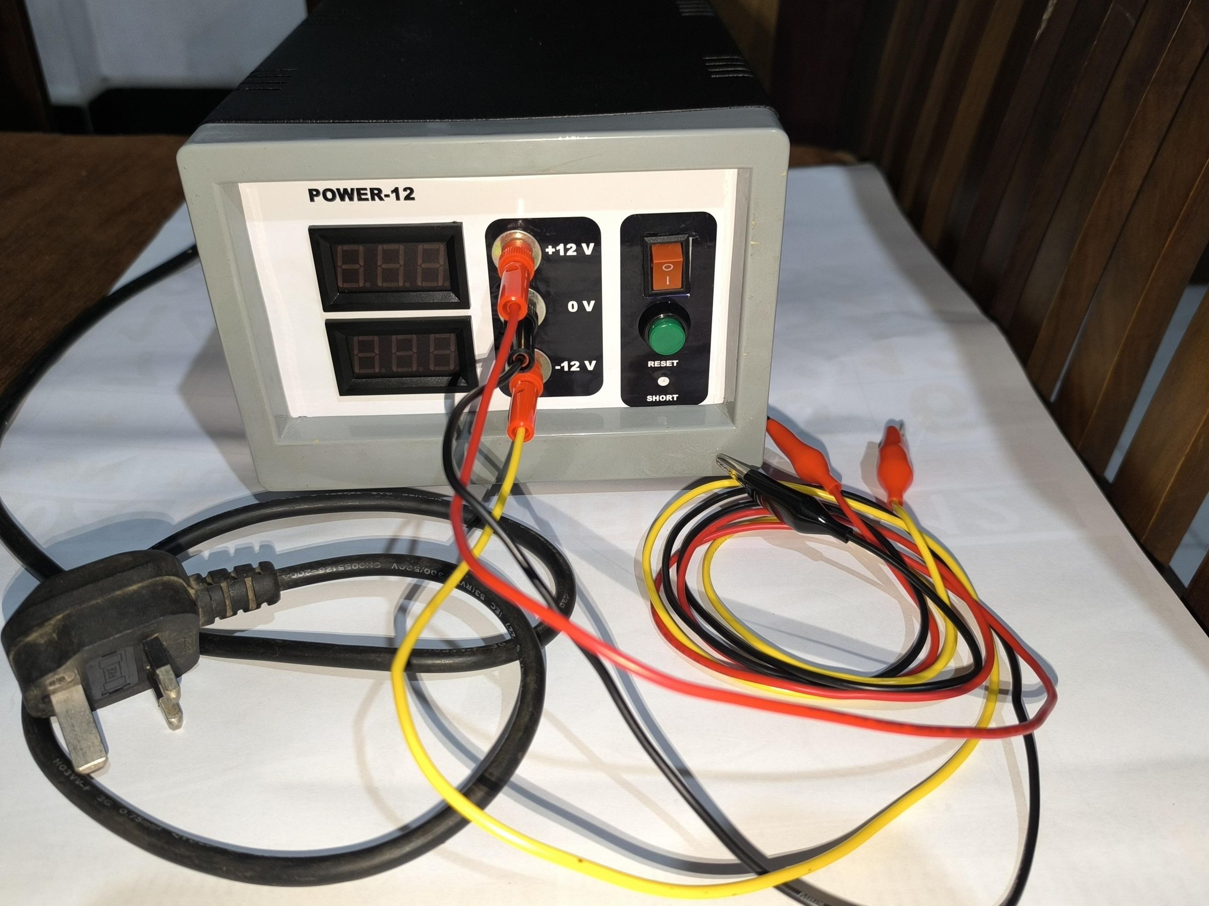 12V Dual Power Supply (±12V) With Short Circuit Protection : 6 Steps ...