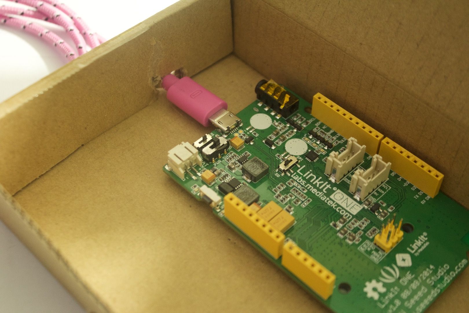 LinkIt One Capacitive Tutorial : 8 Steps - Instructables