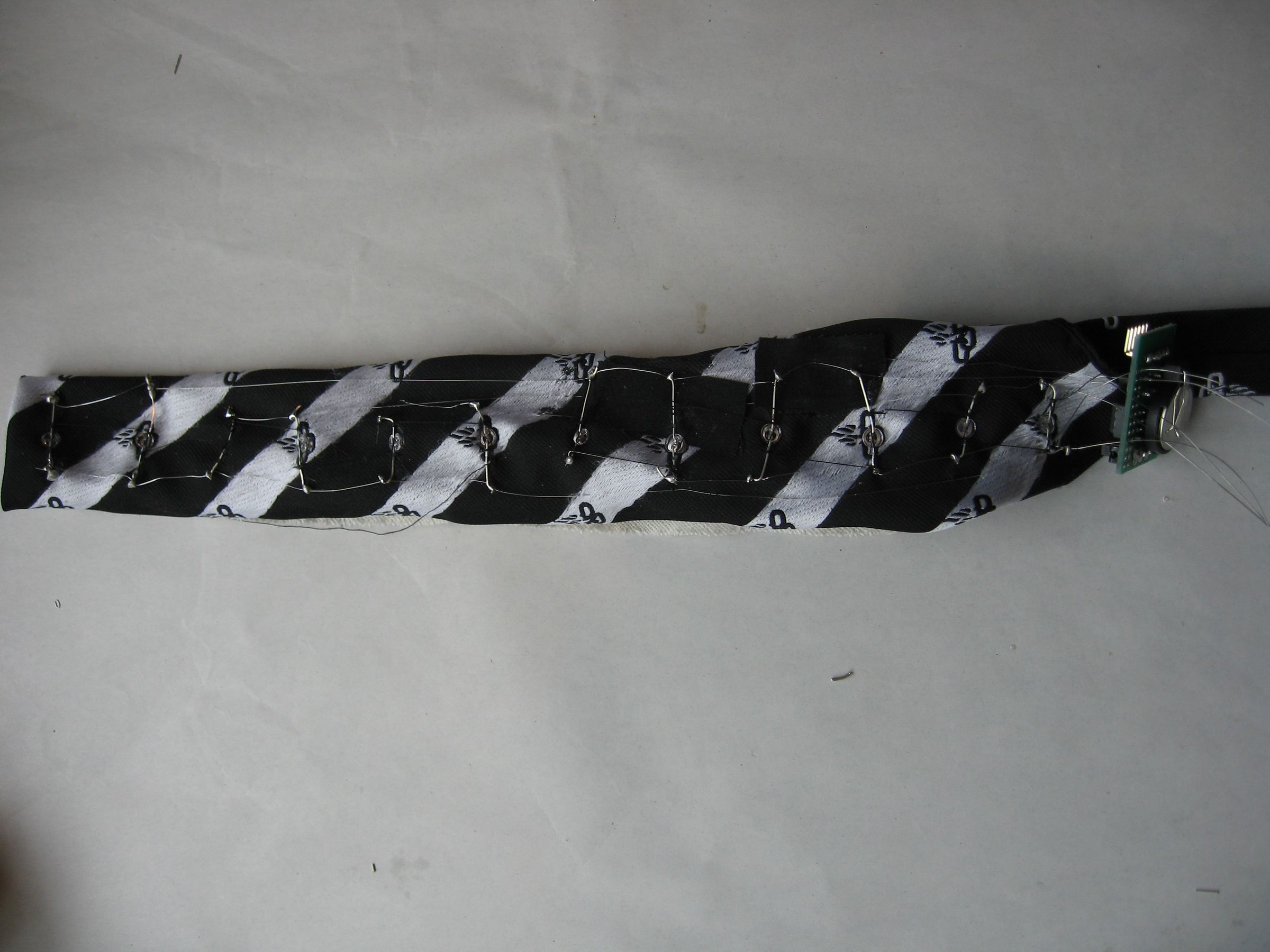 Father's Day LED Tie : 6 Steps (with Pictures) - Instructables